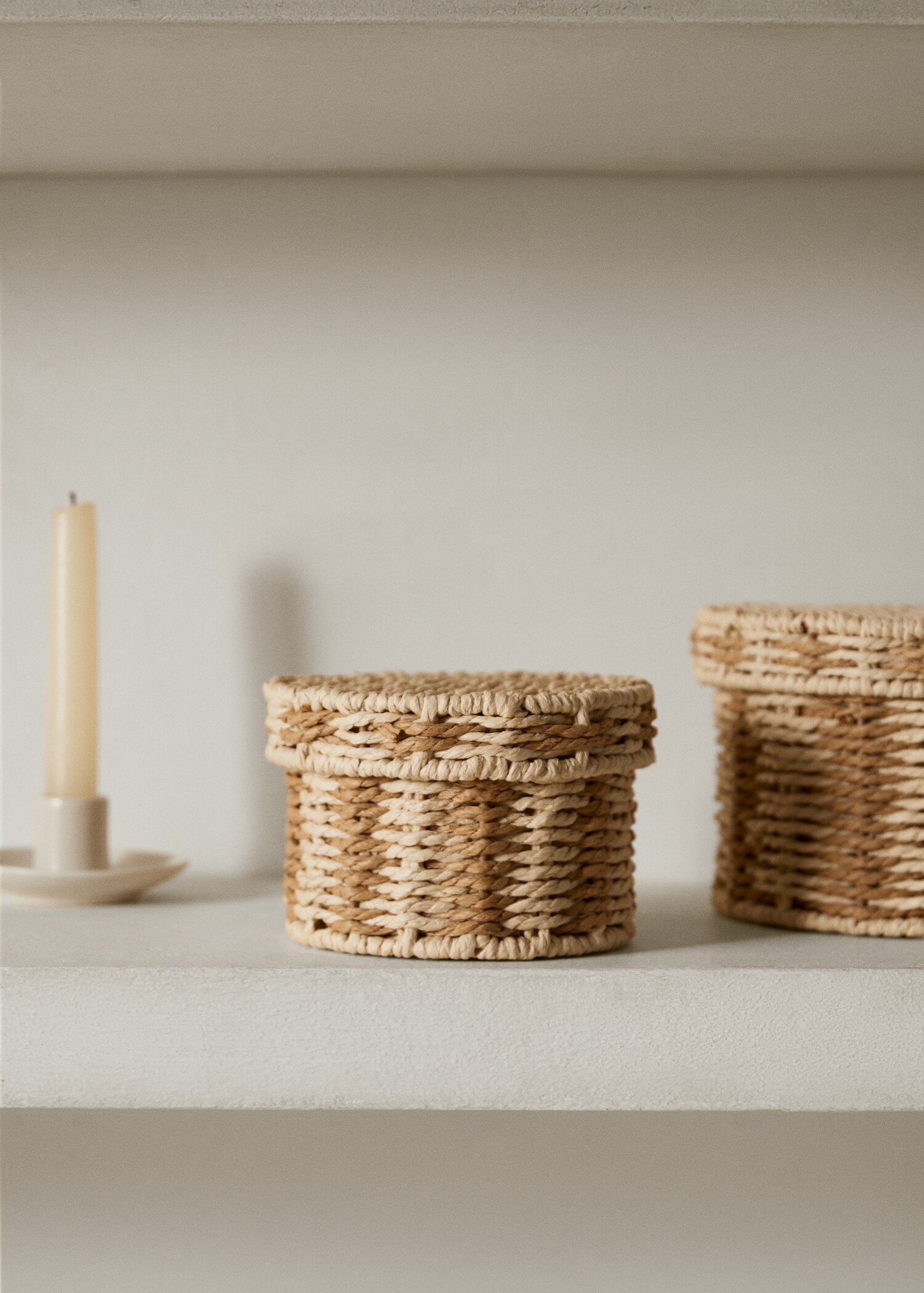 Paper box with interlaced design 15x15cm - Home | MANGO Mozambique