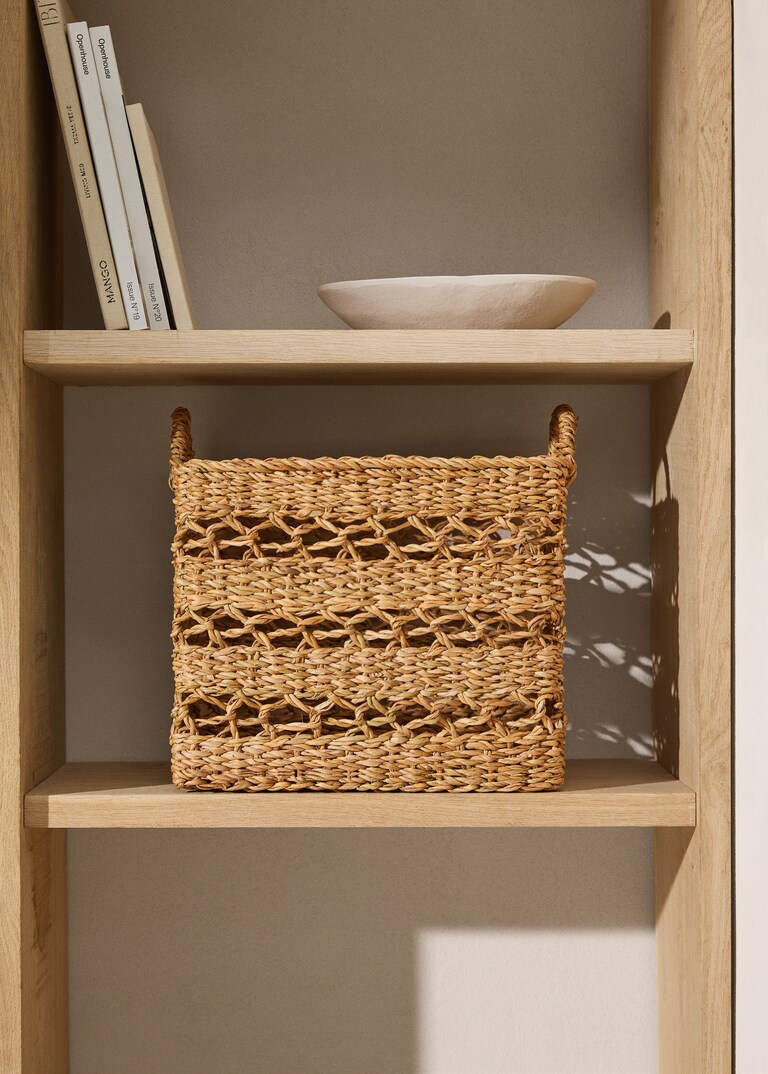 Natural fiber basket with handles 35x27cm - Home | MANGO USA