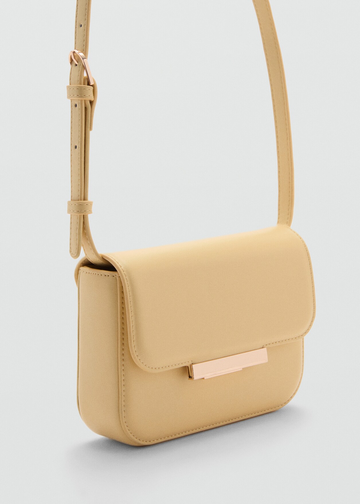 Crossbody bag with flap - Women | MANGO USA