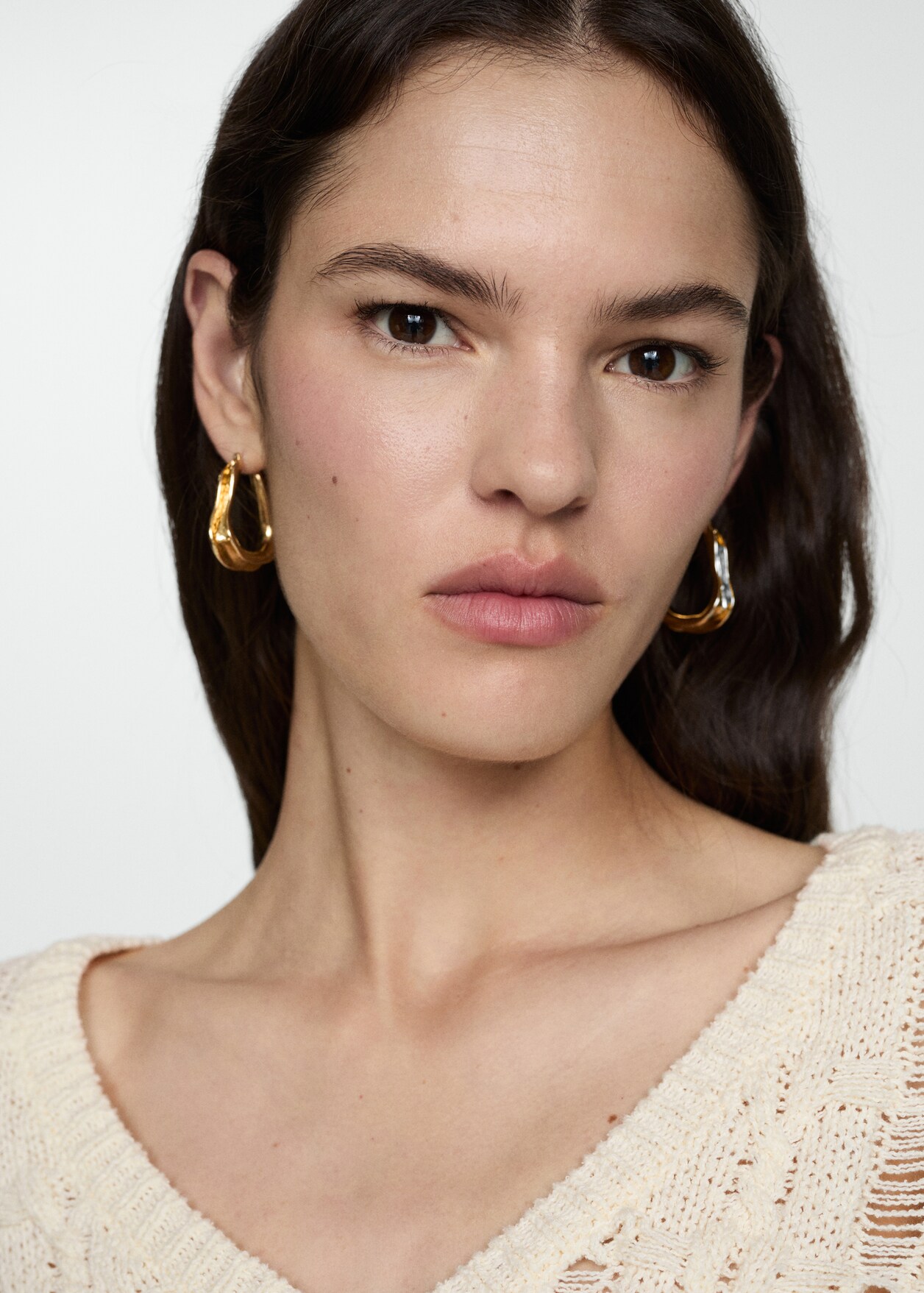 Open-knit V-neck sweater - Women | MANGO USA