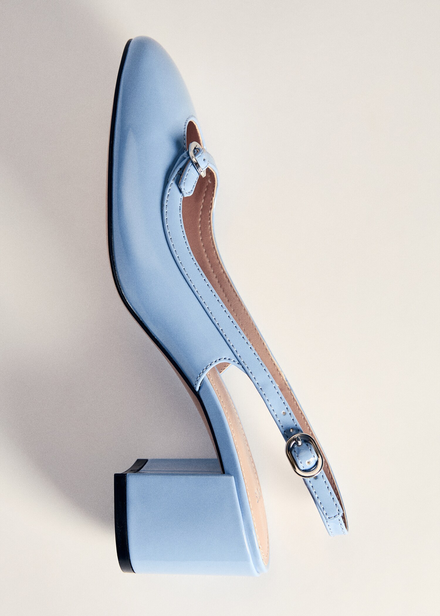 Zapato Tacón Hebilla Mujer Mango España Península Y Baleares