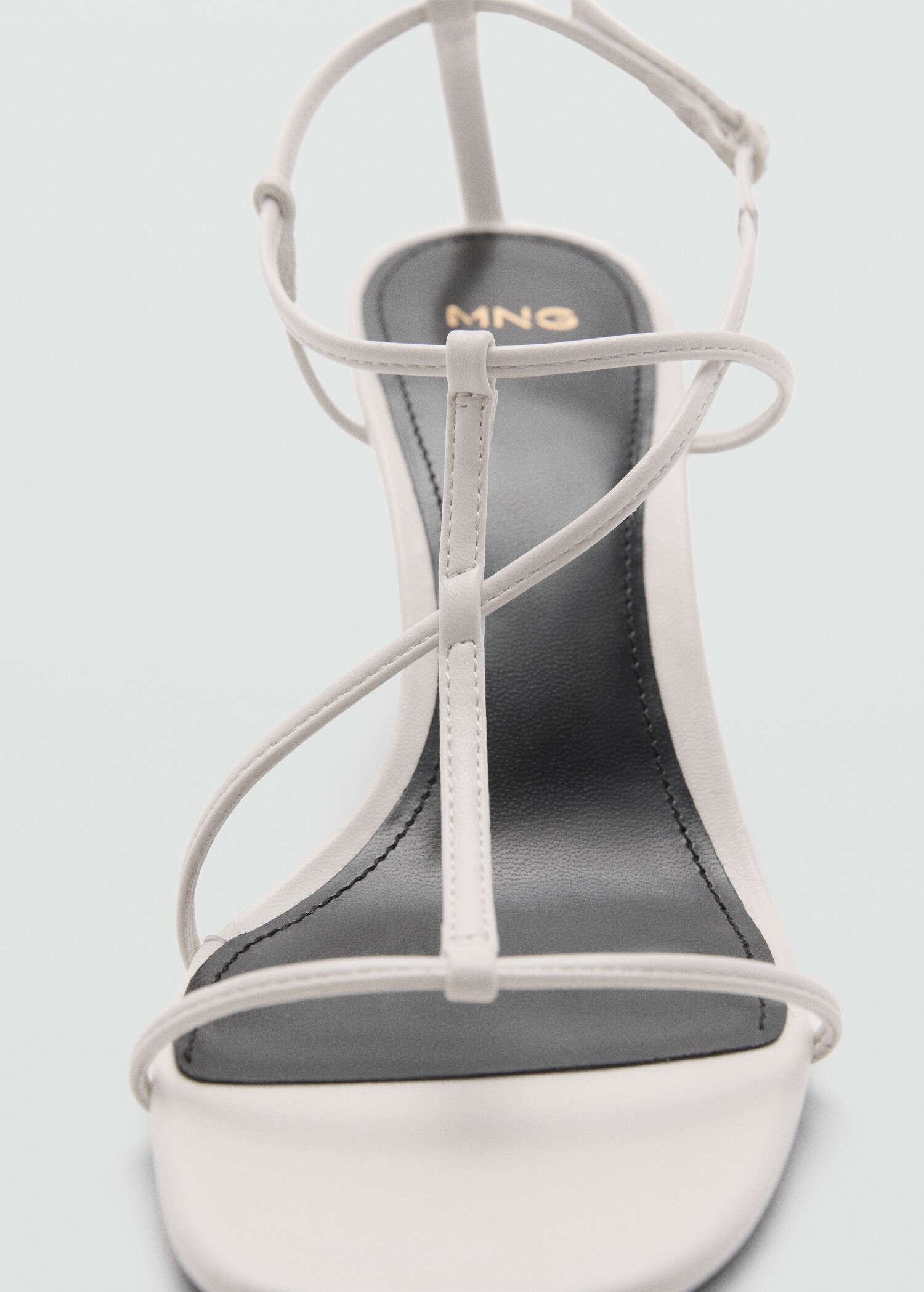 Criss-cross straps sandals - Women | MANGO USA