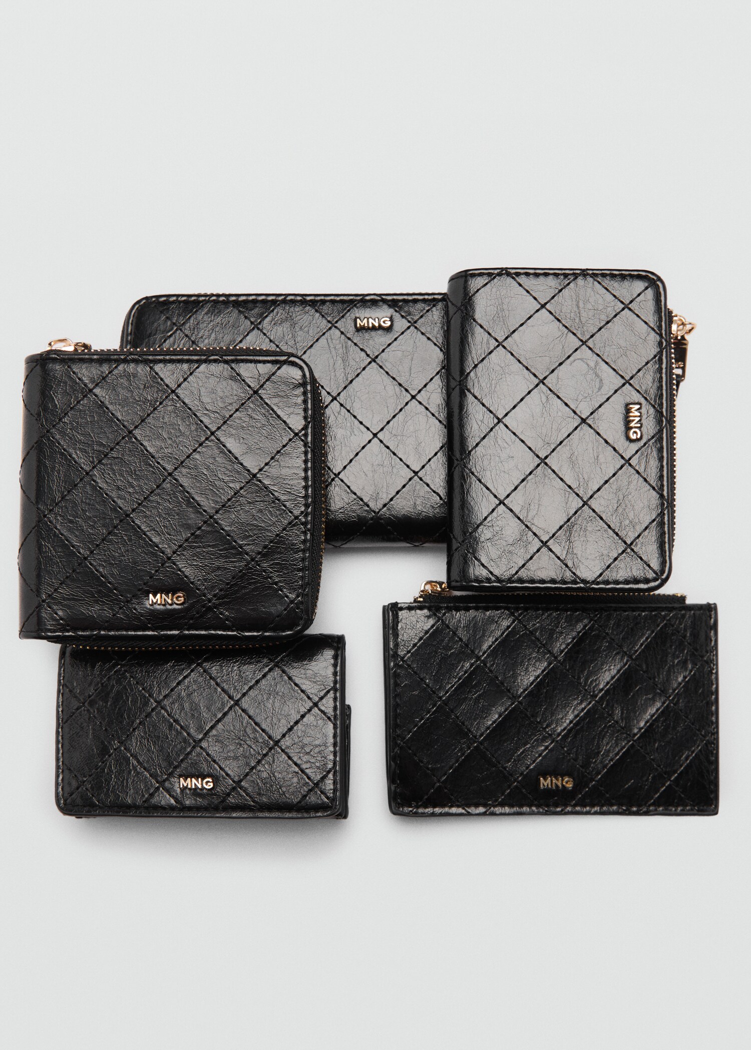 Wallet with decorative stitching - Women | MANGO USA