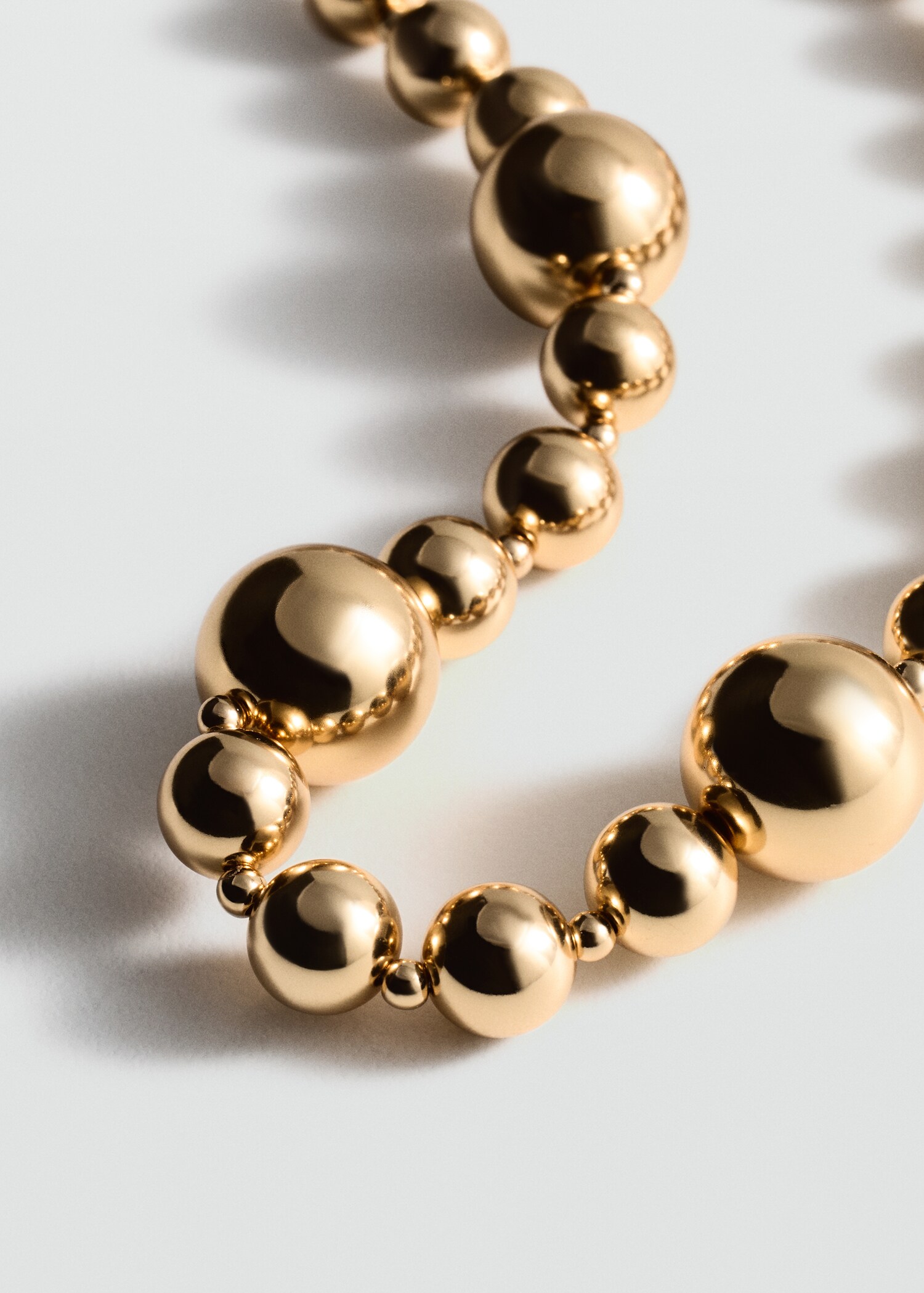 Combined beads necklace - Women | MANGO USA