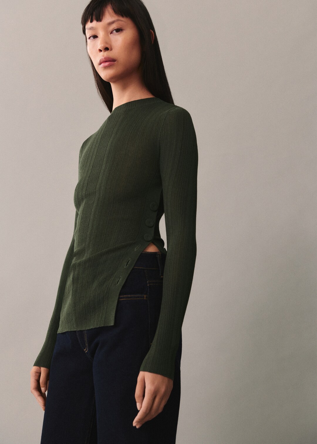 Semi-transparent t-shirt with button detail - Women | MANGO USA