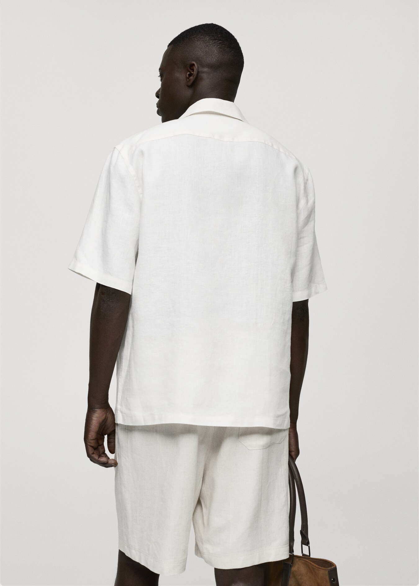 Regular-fit 100% linen shirt - Men | MANGO USA