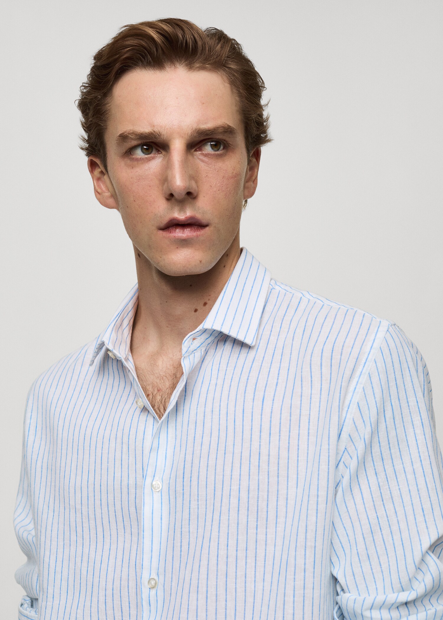 Regular-fit striped cotton-linen shirt - Men | MANGO USA