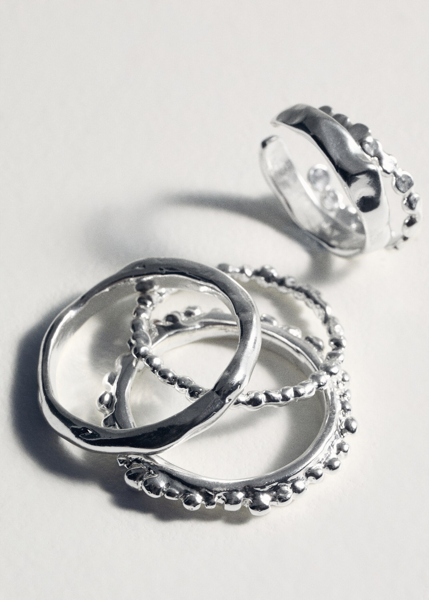 Set of combination rings - Women | MANGO USA