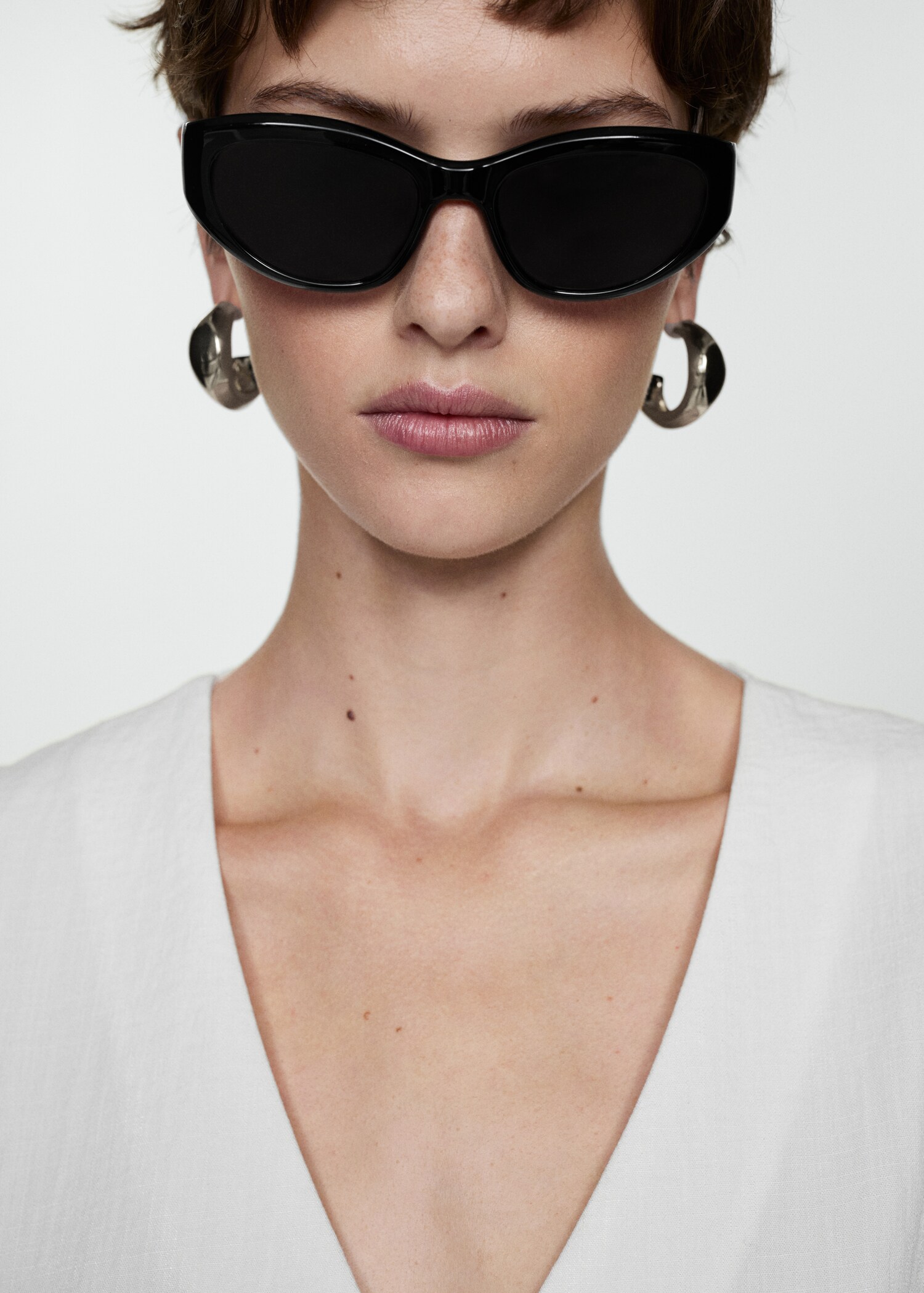 Dress with pockets and belt - Women | MANGO India