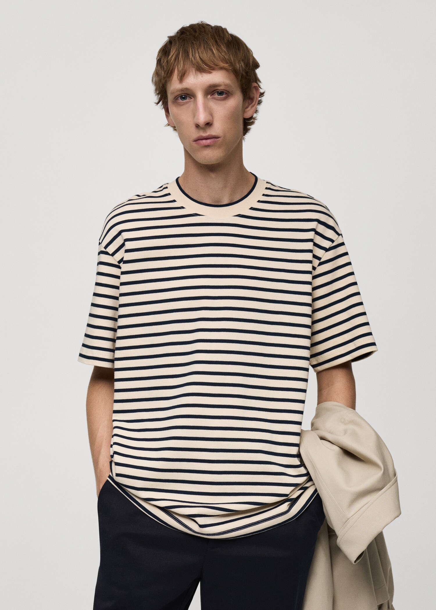 T-shirt relaxed-fit 100 % coton rayures - Homme | MANGO France ...