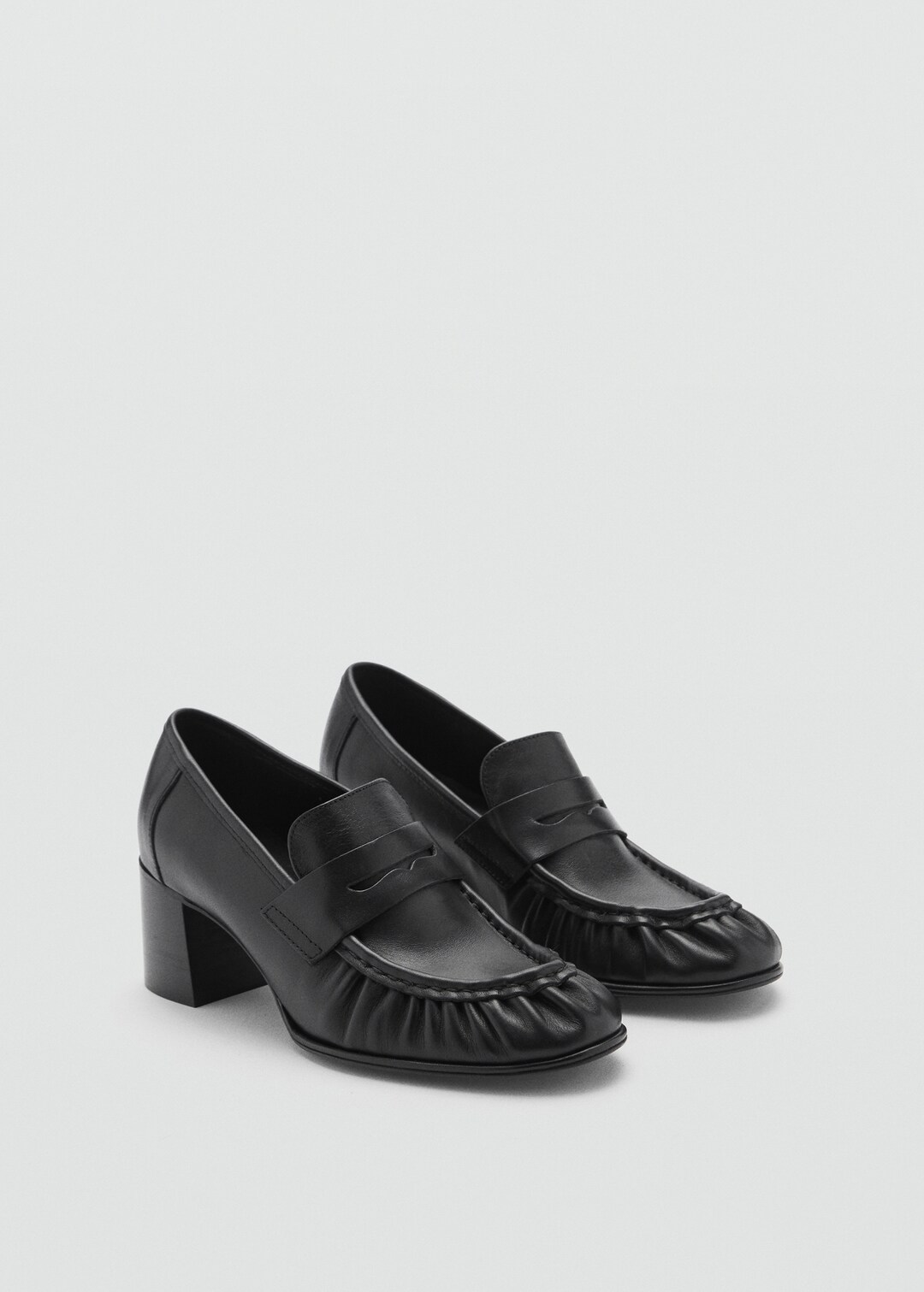 Heeled leather loafers with pleat detail - Women | MANGO USA