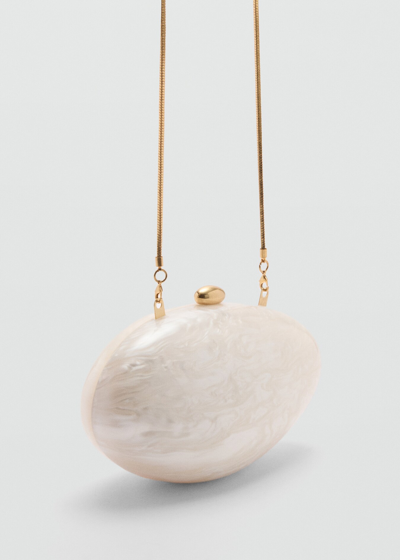 Pearl-effect clutch bag - Women | MANGO United Kingdom