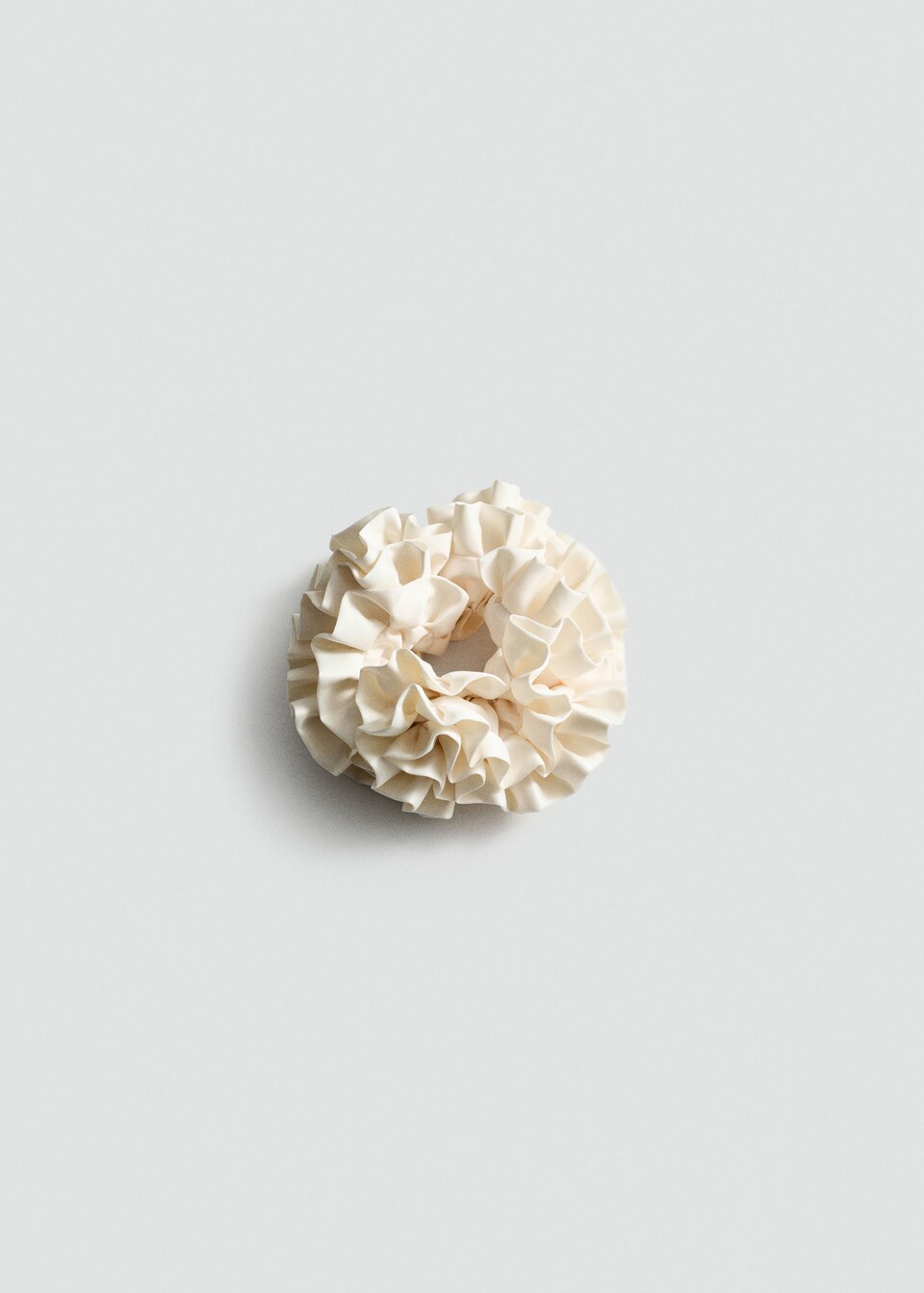 Maxi-flower scrunchie - Women | MANGO USA