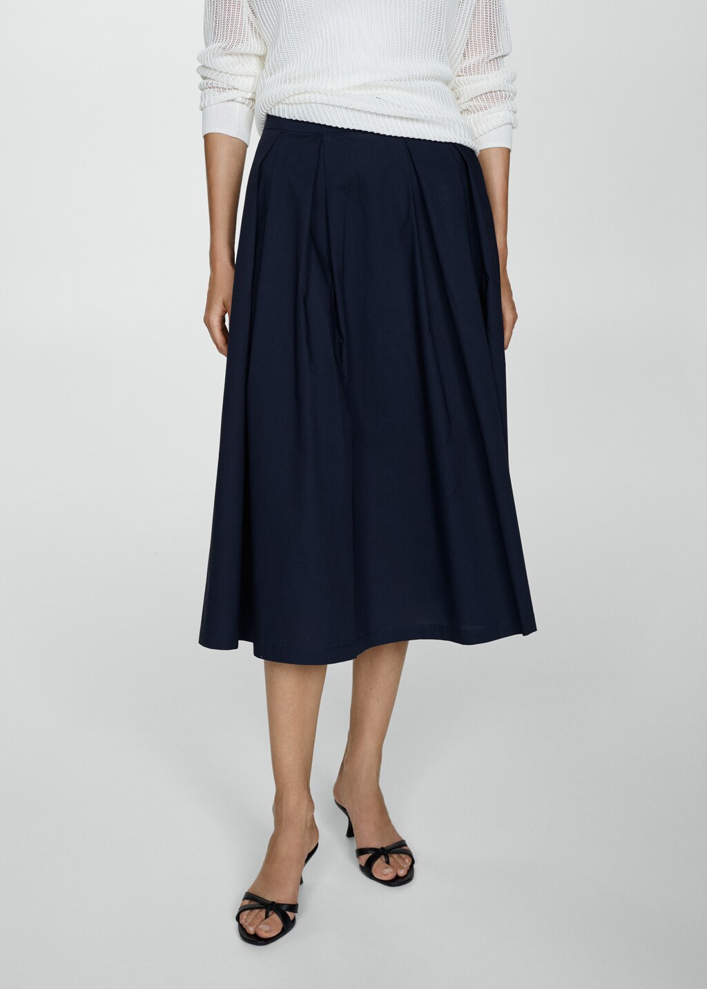 Pleated midi skirt - Woman | MANGO Maldives