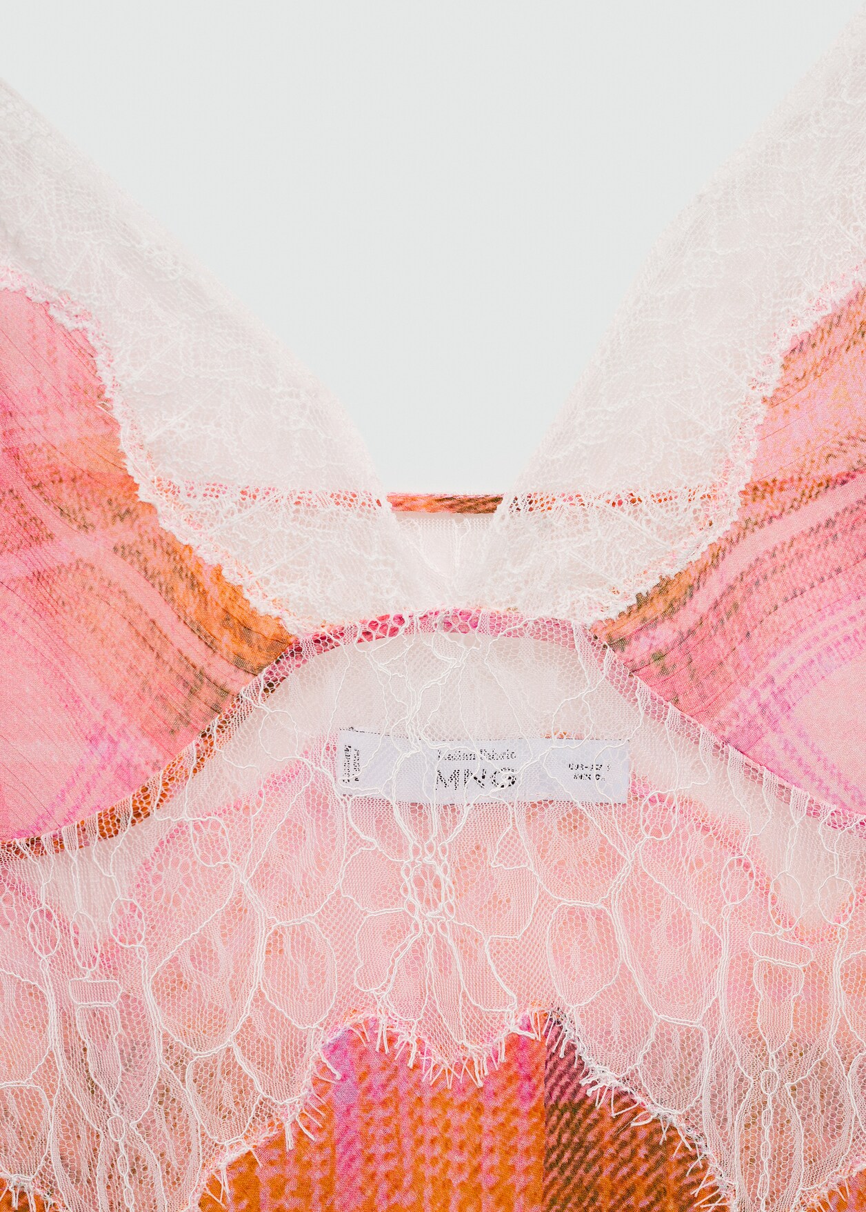 Printed lace top - Women | MANGO USA