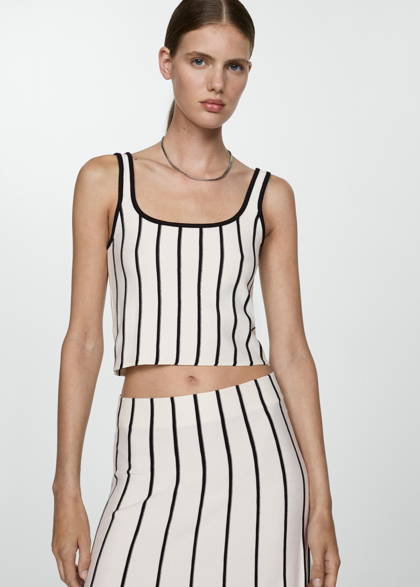 Striped knitted crop top - Women | MANGO USA