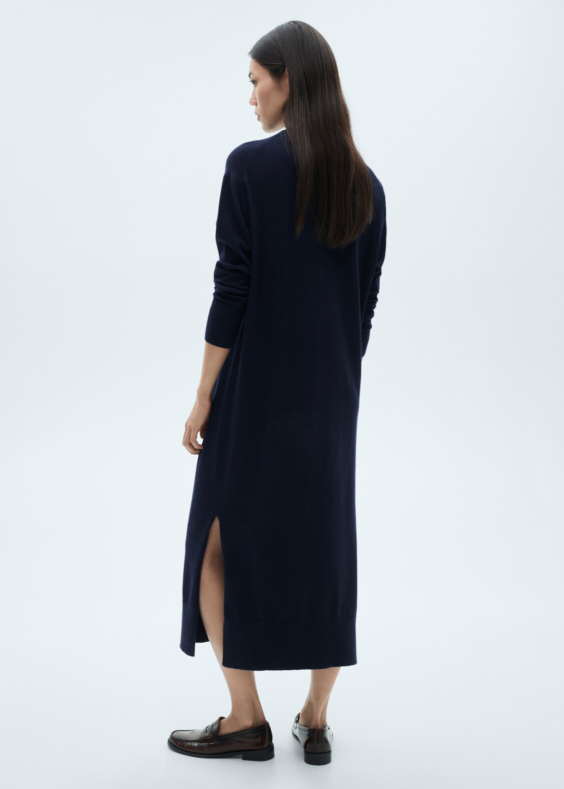 Round-neck knitted dress - Women | MANGO USA
