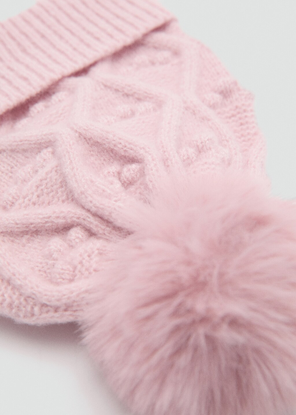 Pom pom cable-knit beanie - Kids | MANGO USA