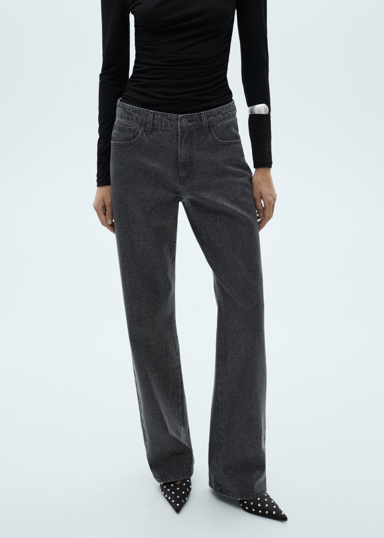 Shiny straight-fit jeans - Women | MANGO USA