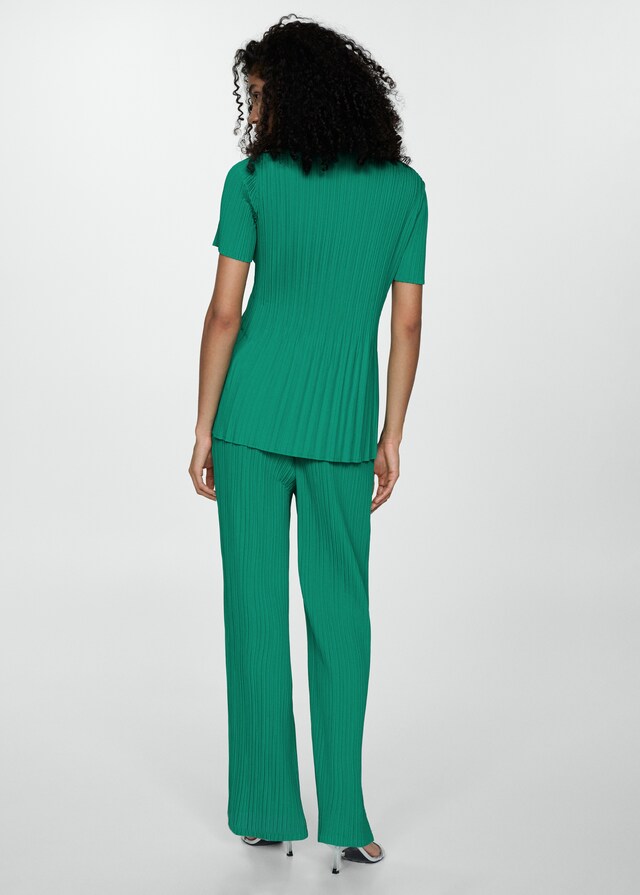 Fluid pleated trousers - Women | MANGO USA