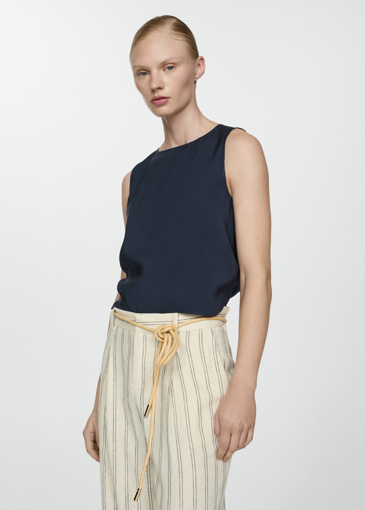 Fluid strapless top - Women | MANGO USA