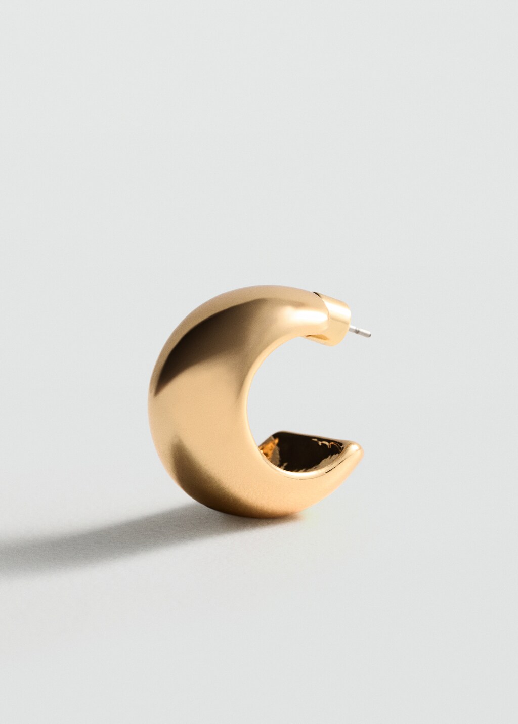 Volume hoop earrings - Women | MANGO USA