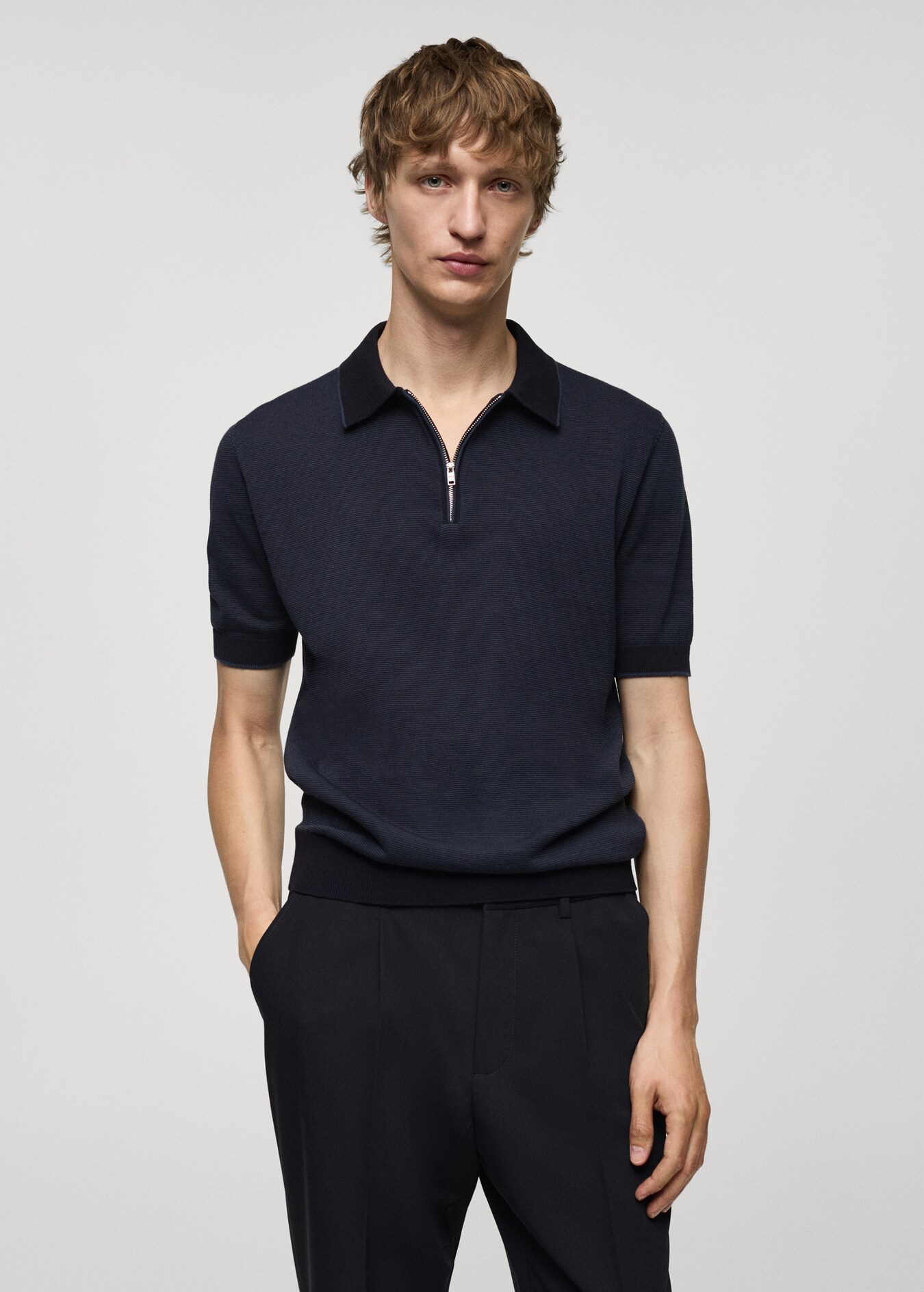 Cotton-knit polo shirt with zip - Men | MANGO Greece