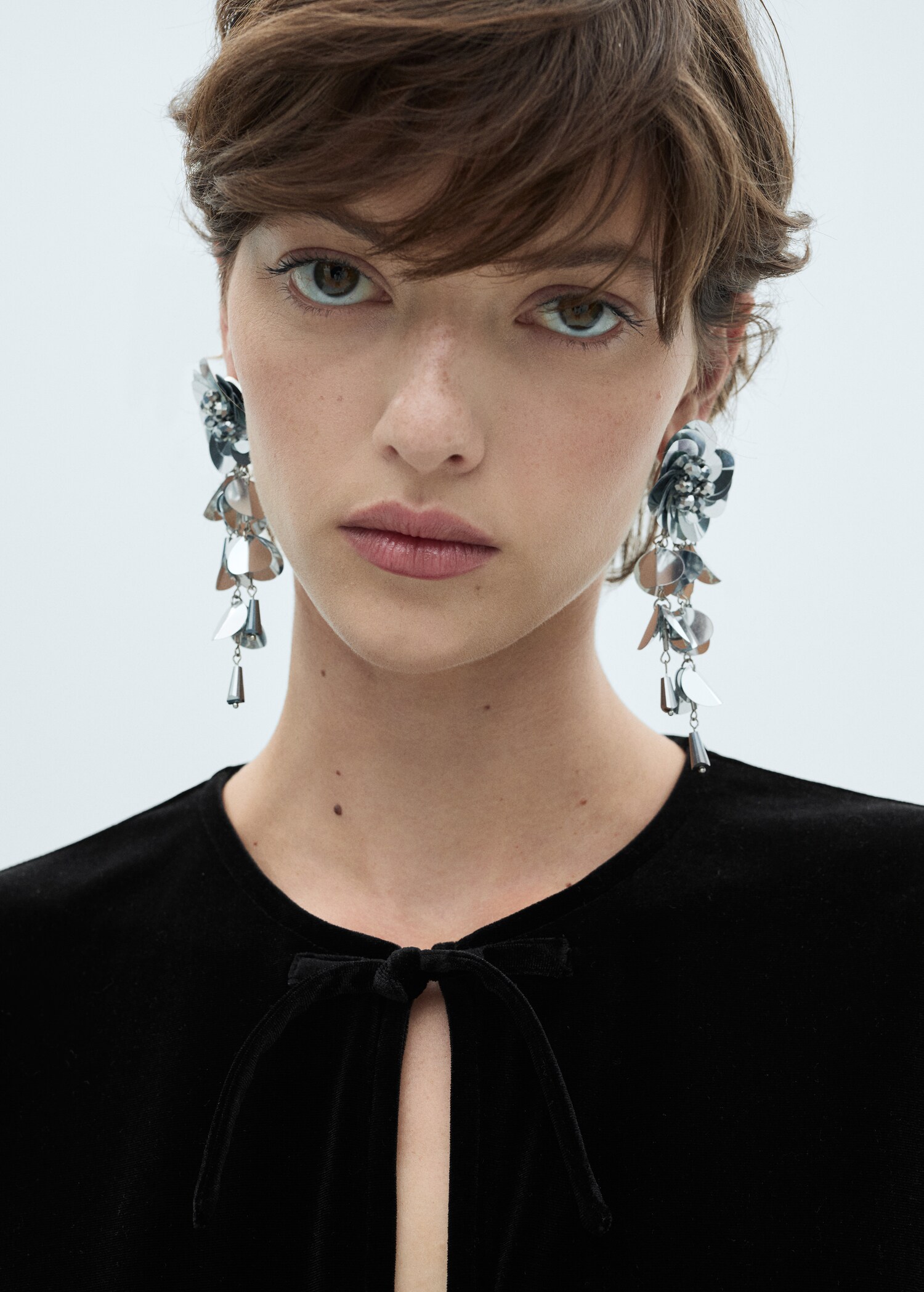 Velvet blouse with bows - Women | MANGO USA