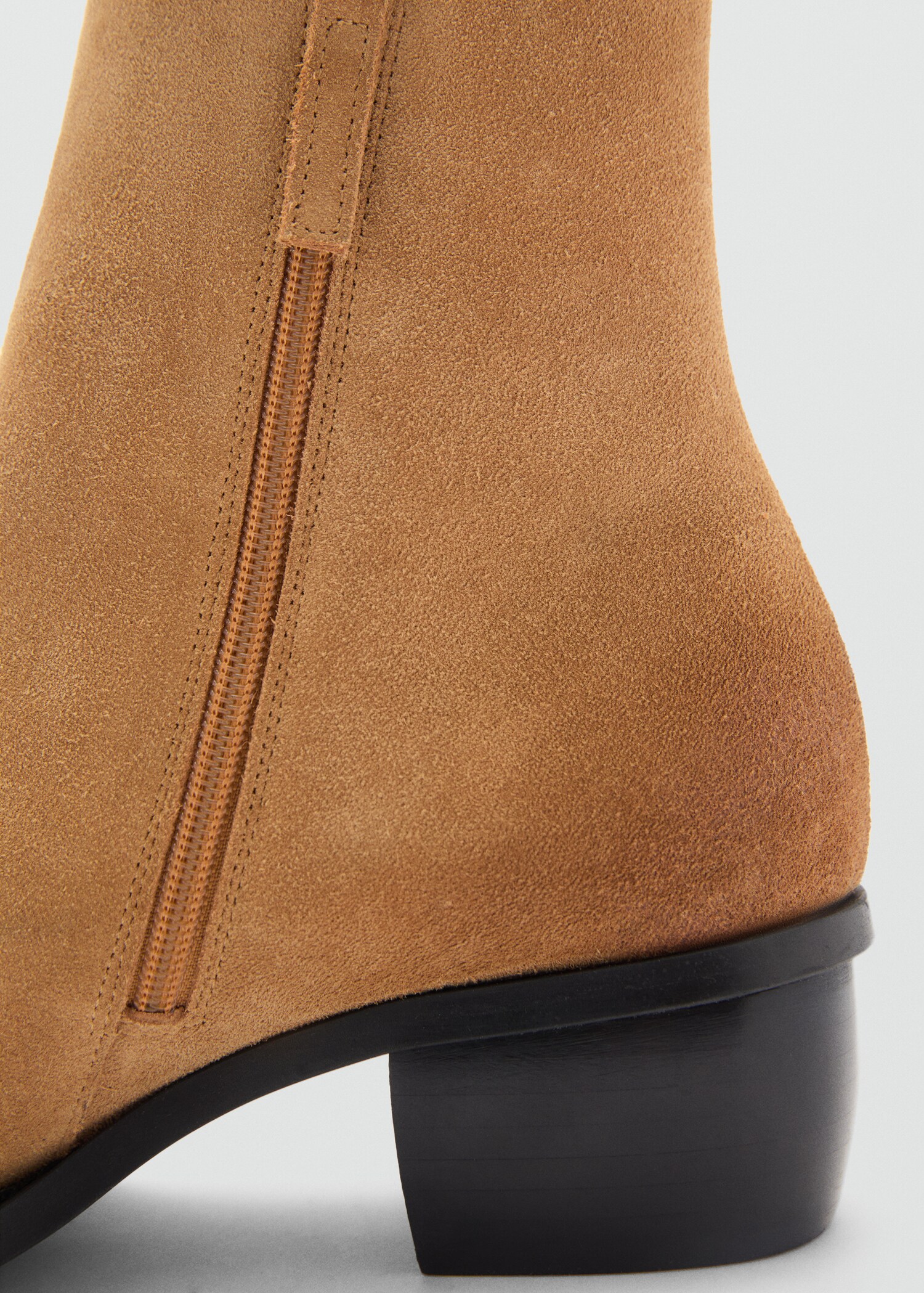 Metallic pointed toe leather ankle boots - Women | MANGO USA