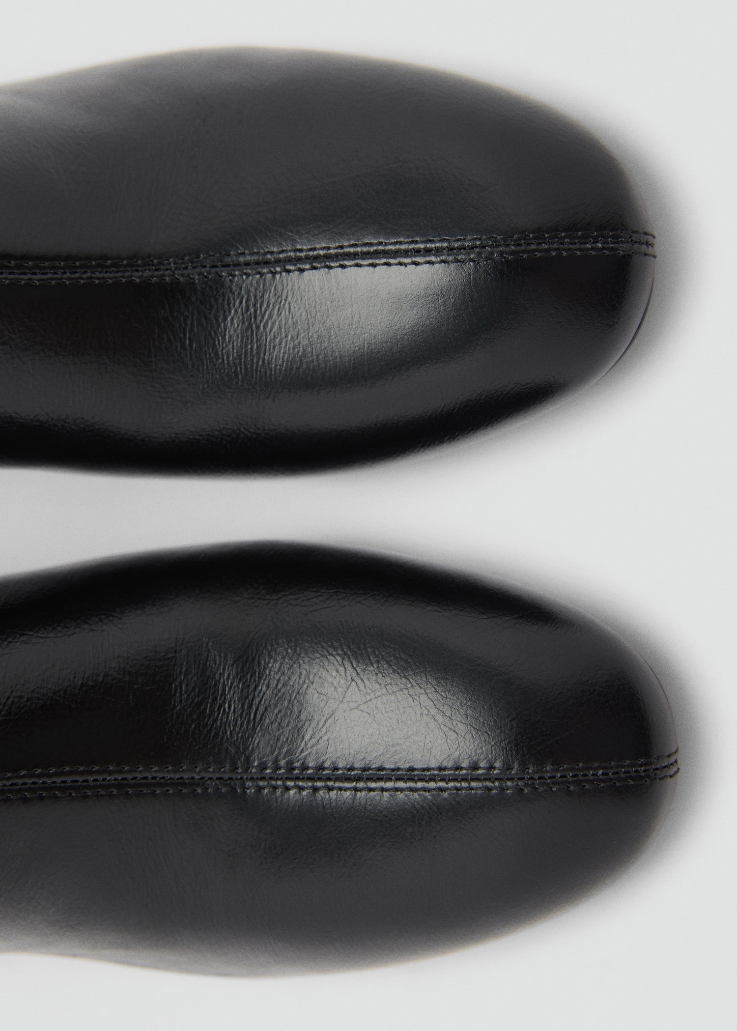 Zipped leather ankle boots - Women | MANGO USA Zipped leather ankle boots - Women | MANGO USA