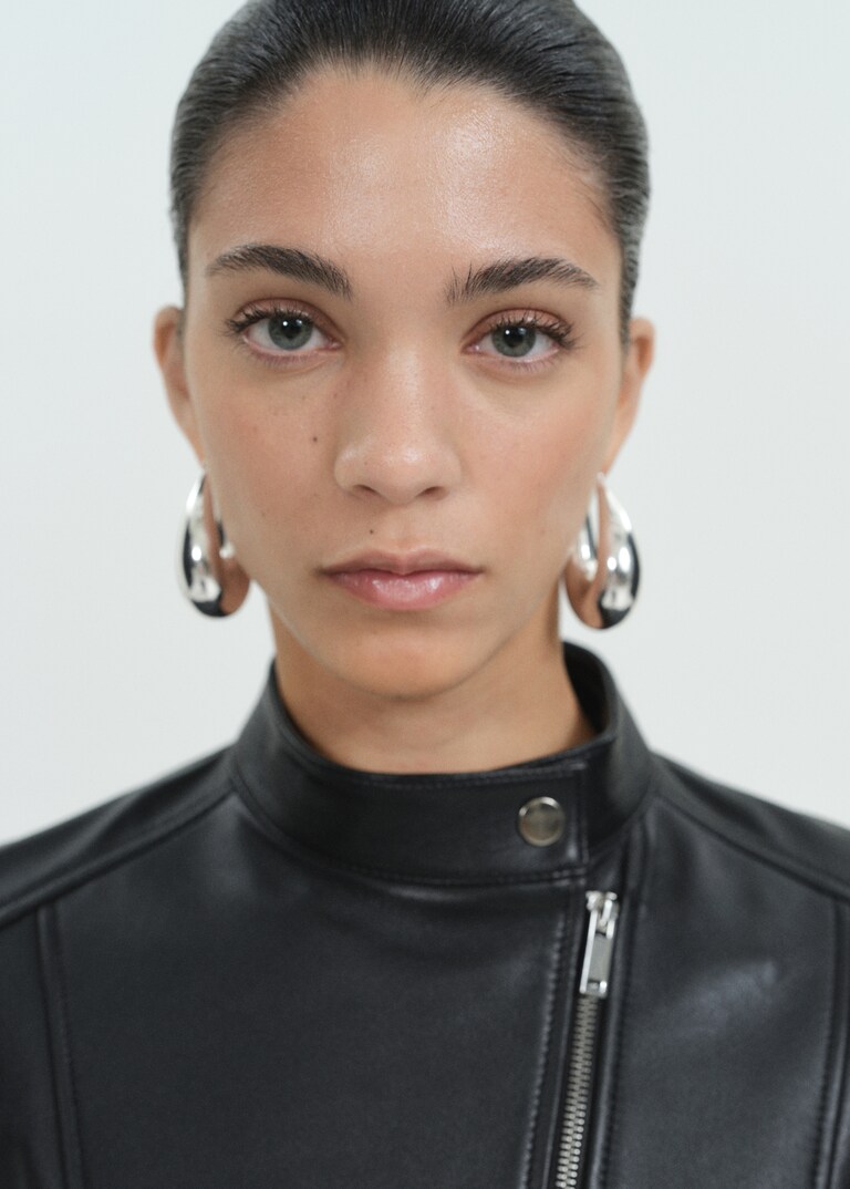 Cropped leather biker jacket - Women | MANGO USA