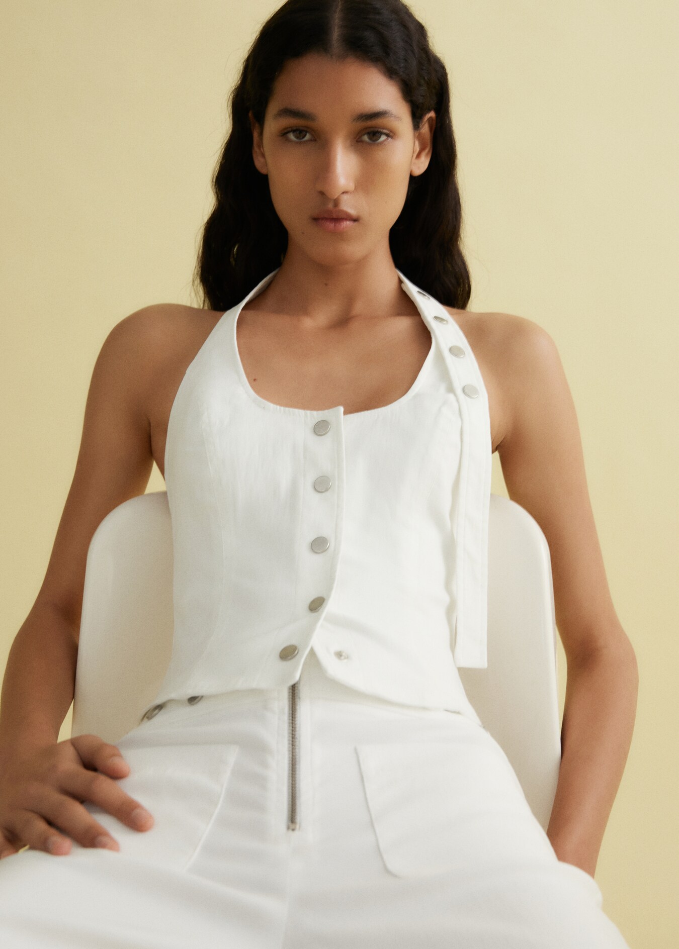 Halter-neck top with buttons - Women | MANGO USA