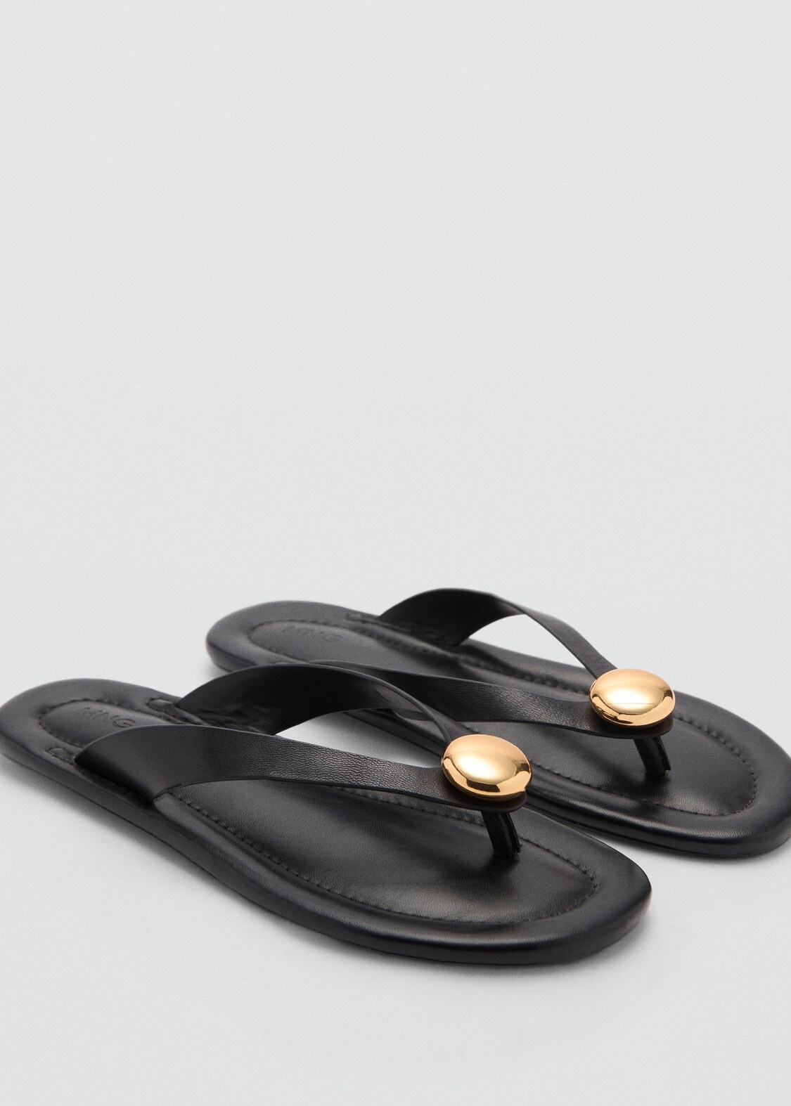 Leather sandals with adornment - Women | MANGO USA
