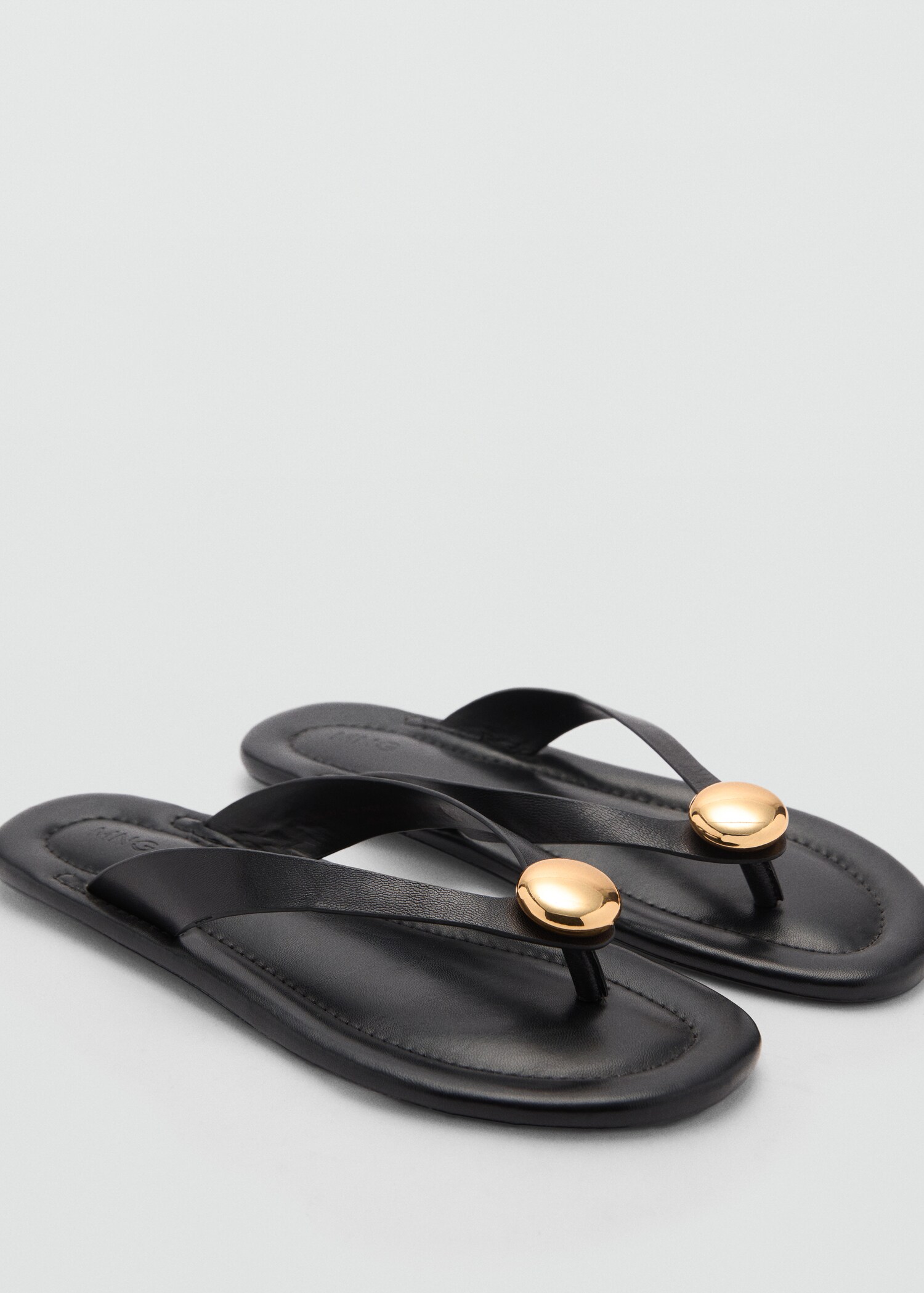 Leather sandals with adornment - Women | MANGO USA