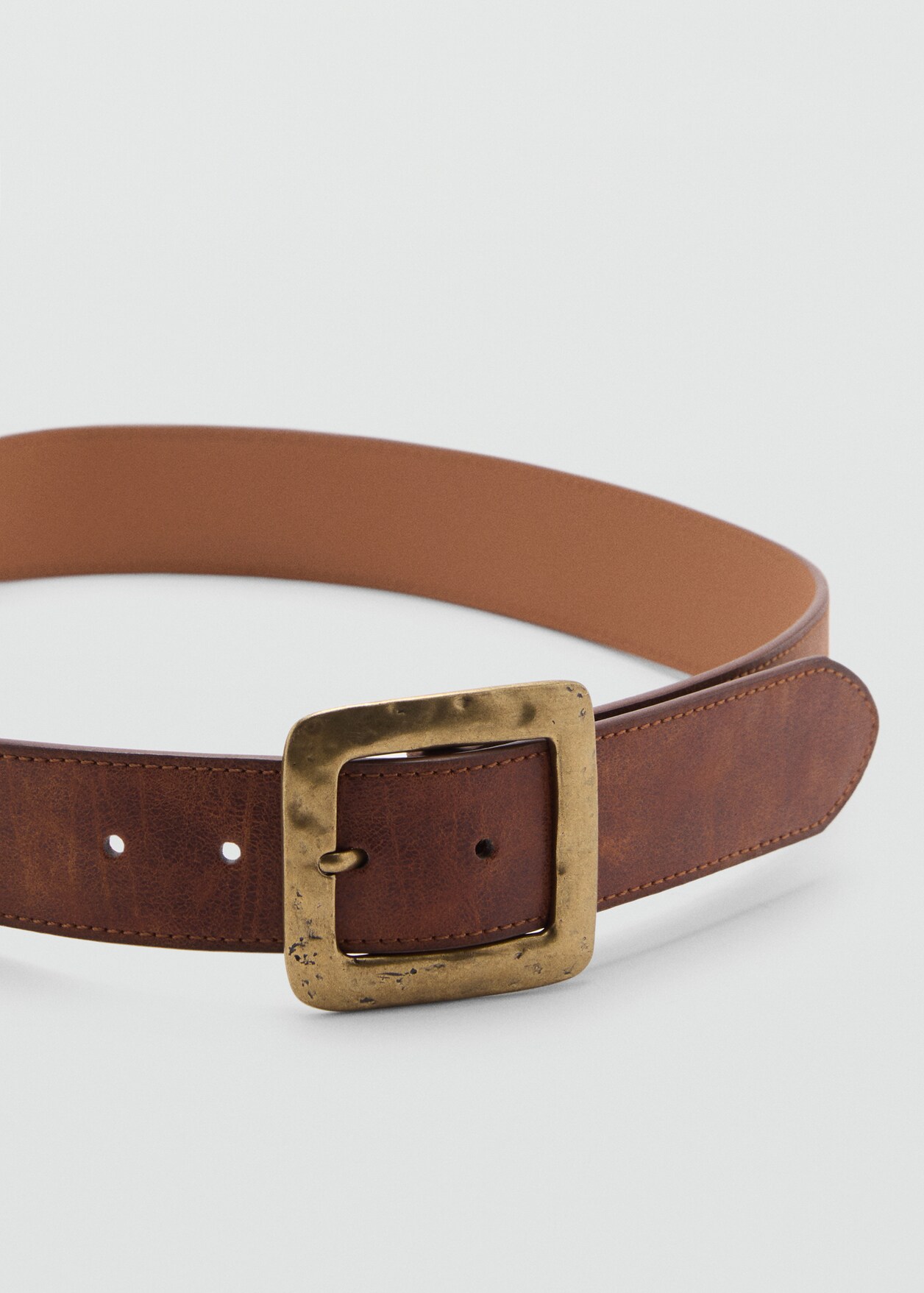 Textured square buckle belt
