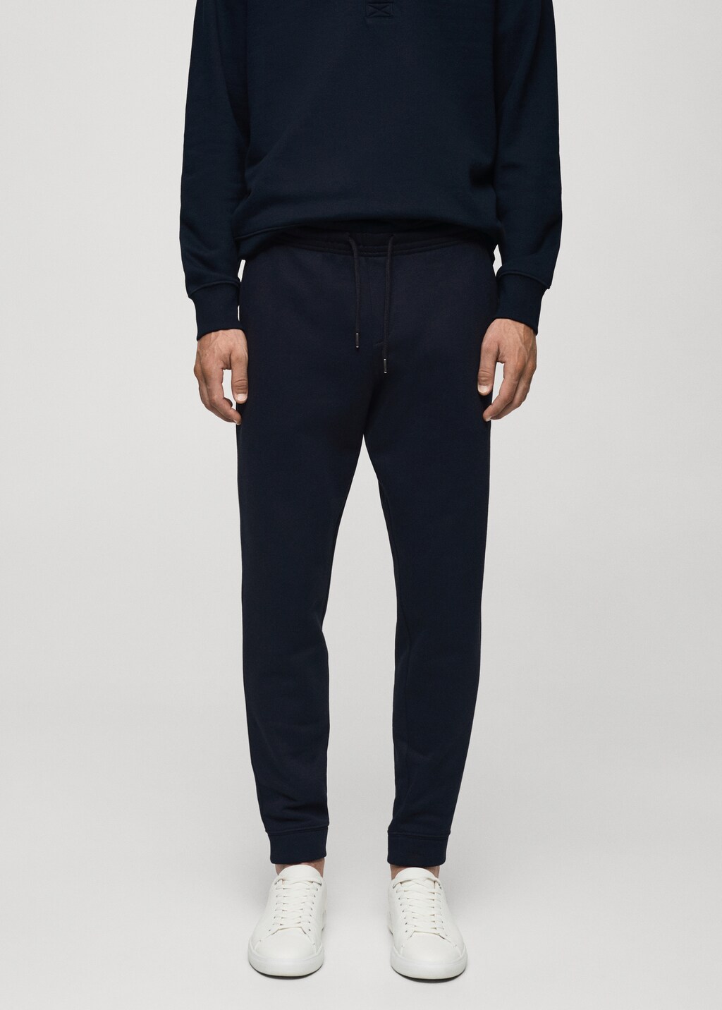 Cord cotton jogger - Men | MANGO Romania