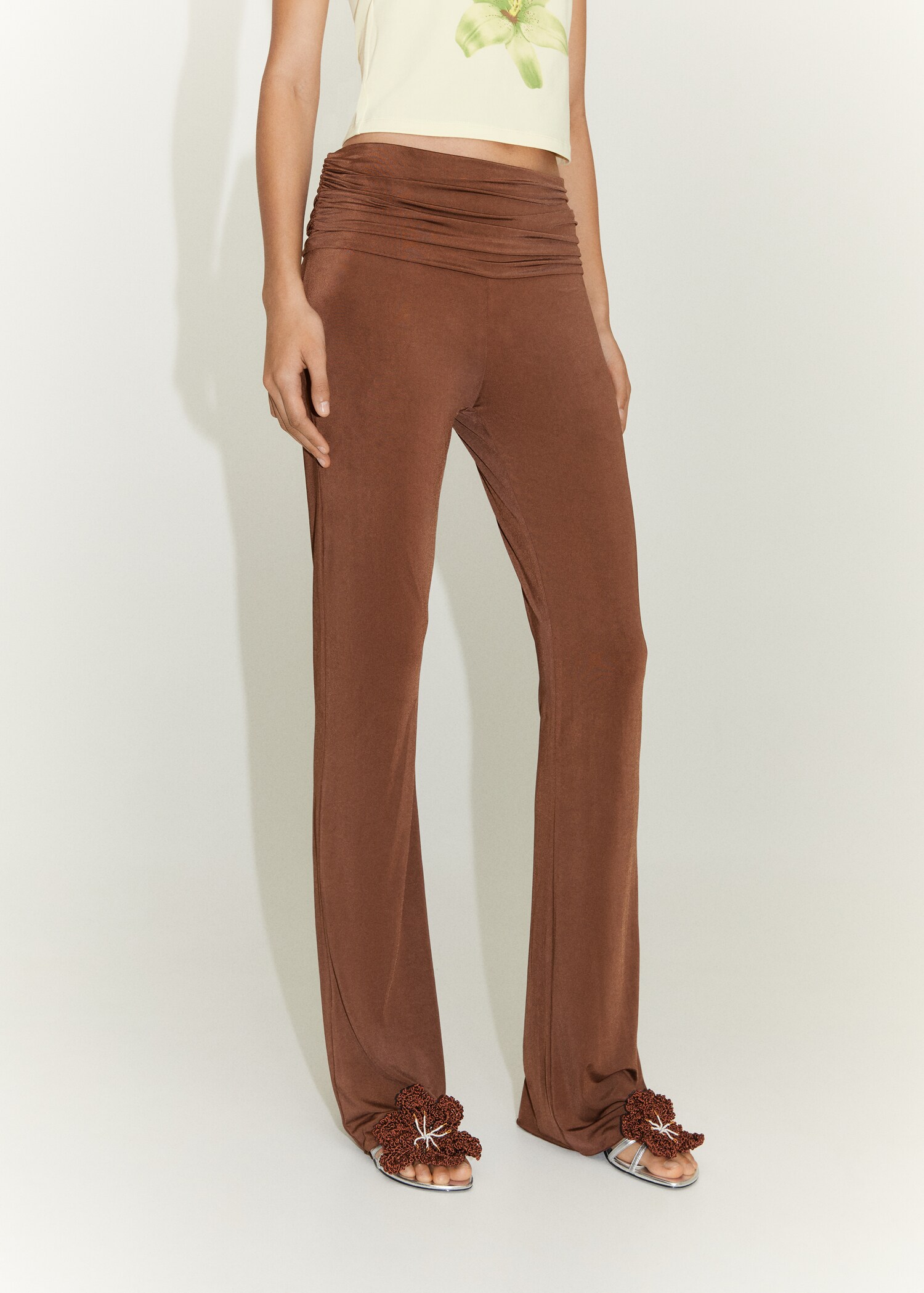 Draped turn-up trousers - Women | MANGO USA
