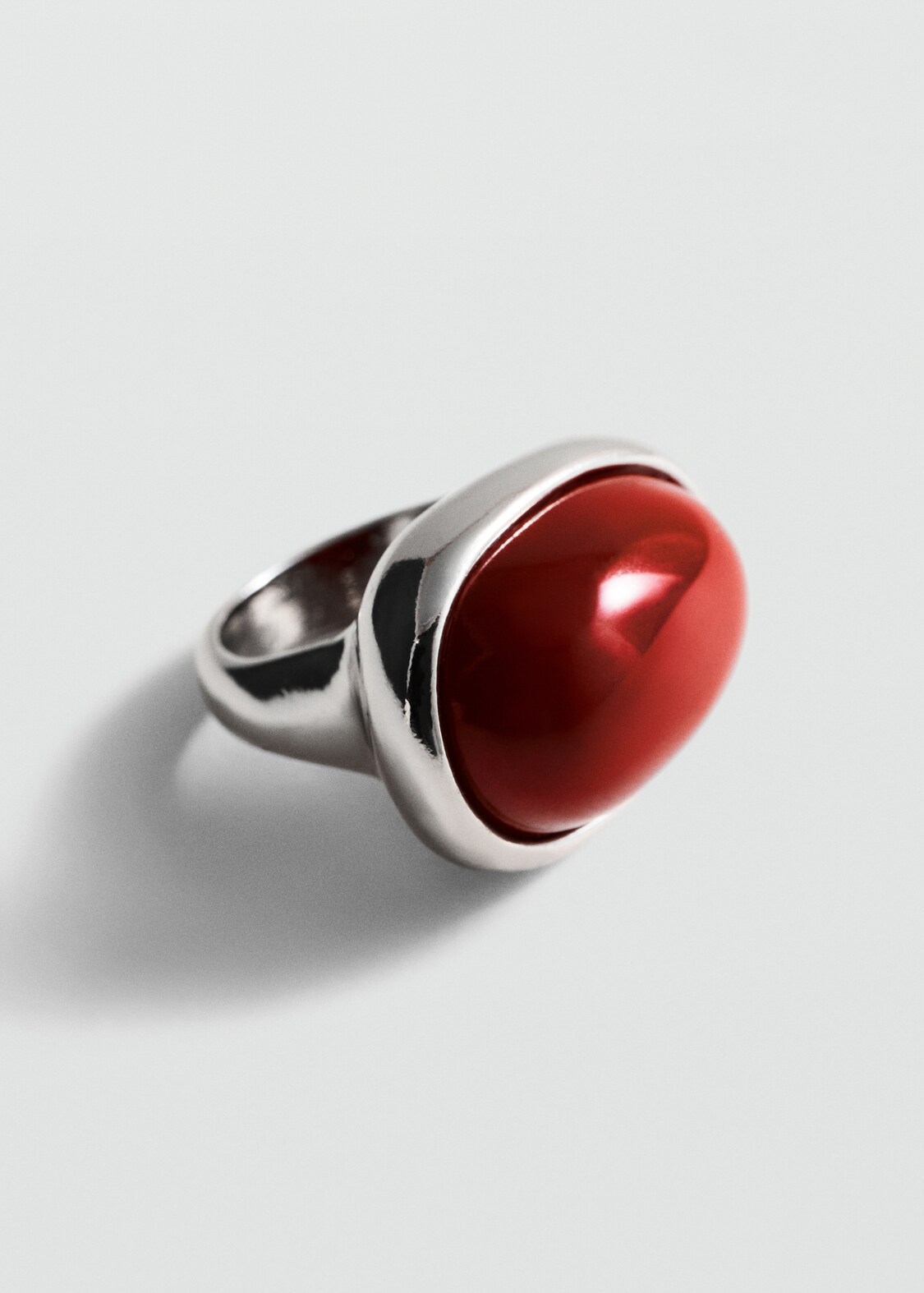 Stone volume ring - Woman | MANGO USA
