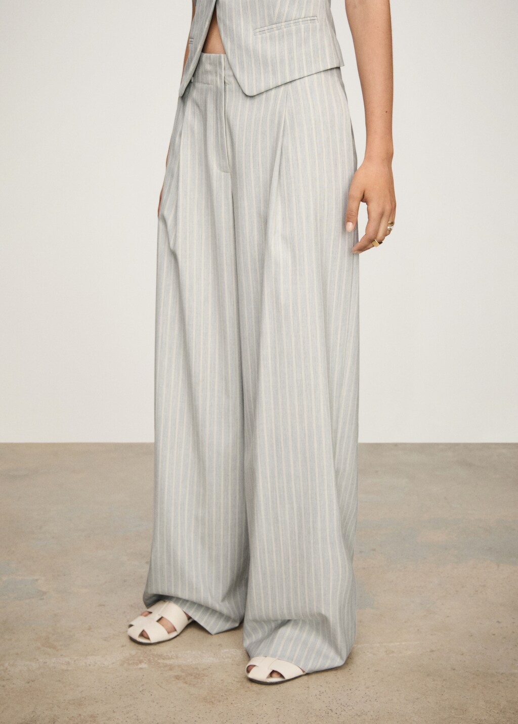 Wideleg striped trousers - Woman | MANGO Iraq