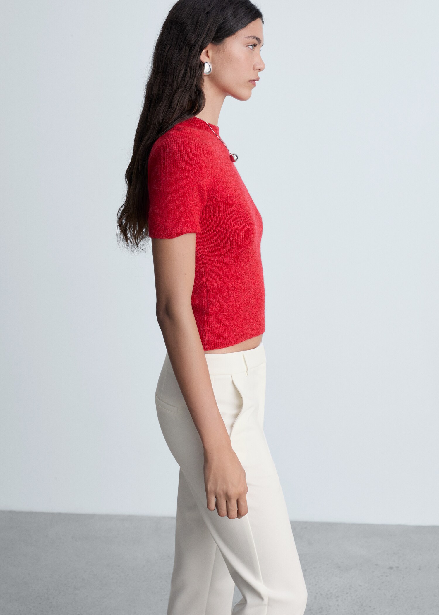 Spodnie z prostymi nogawkami i zaszewkami - Kobieta | MANGO Poland