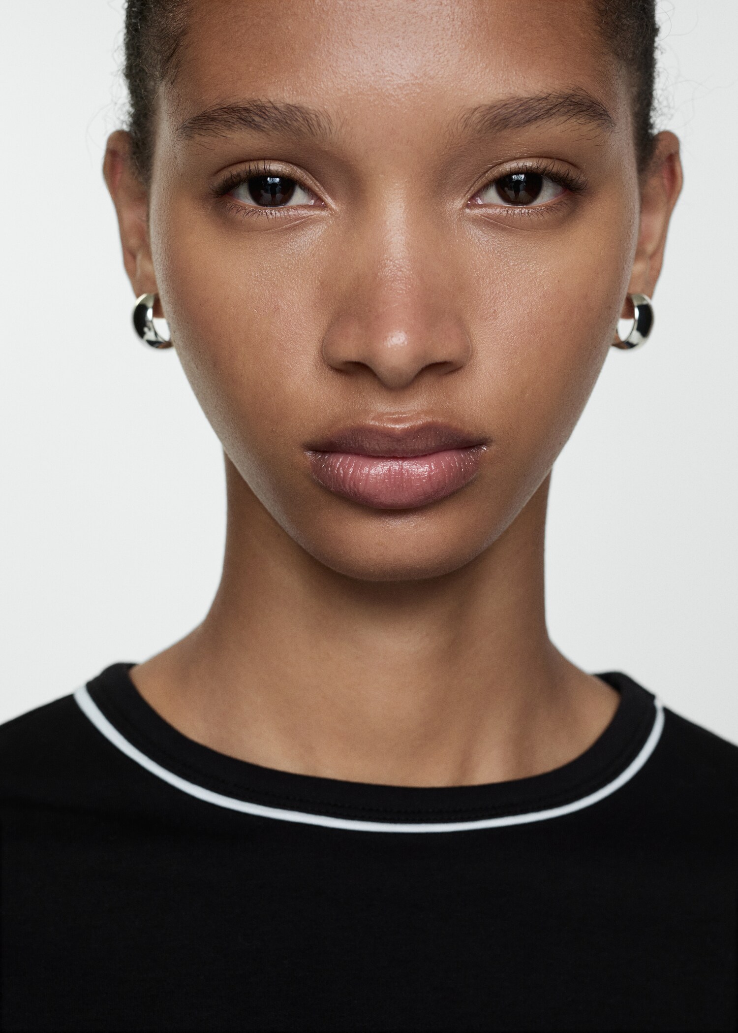 Cotton T Shirt With Contrasting Trim Women Mango Philippines