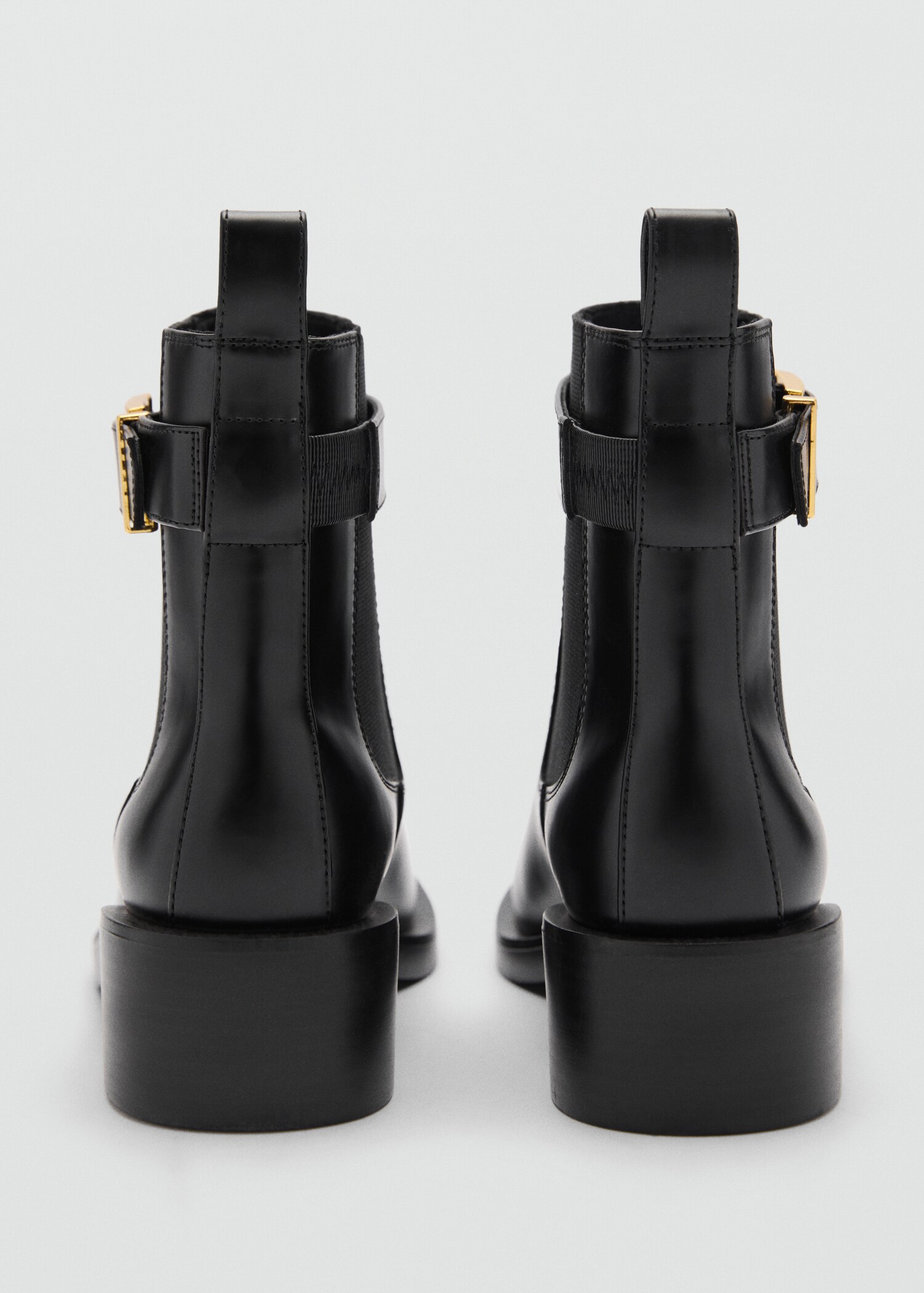 Elastik panelli tokalı bilekte bot - Kadın | MANGO Türkiye