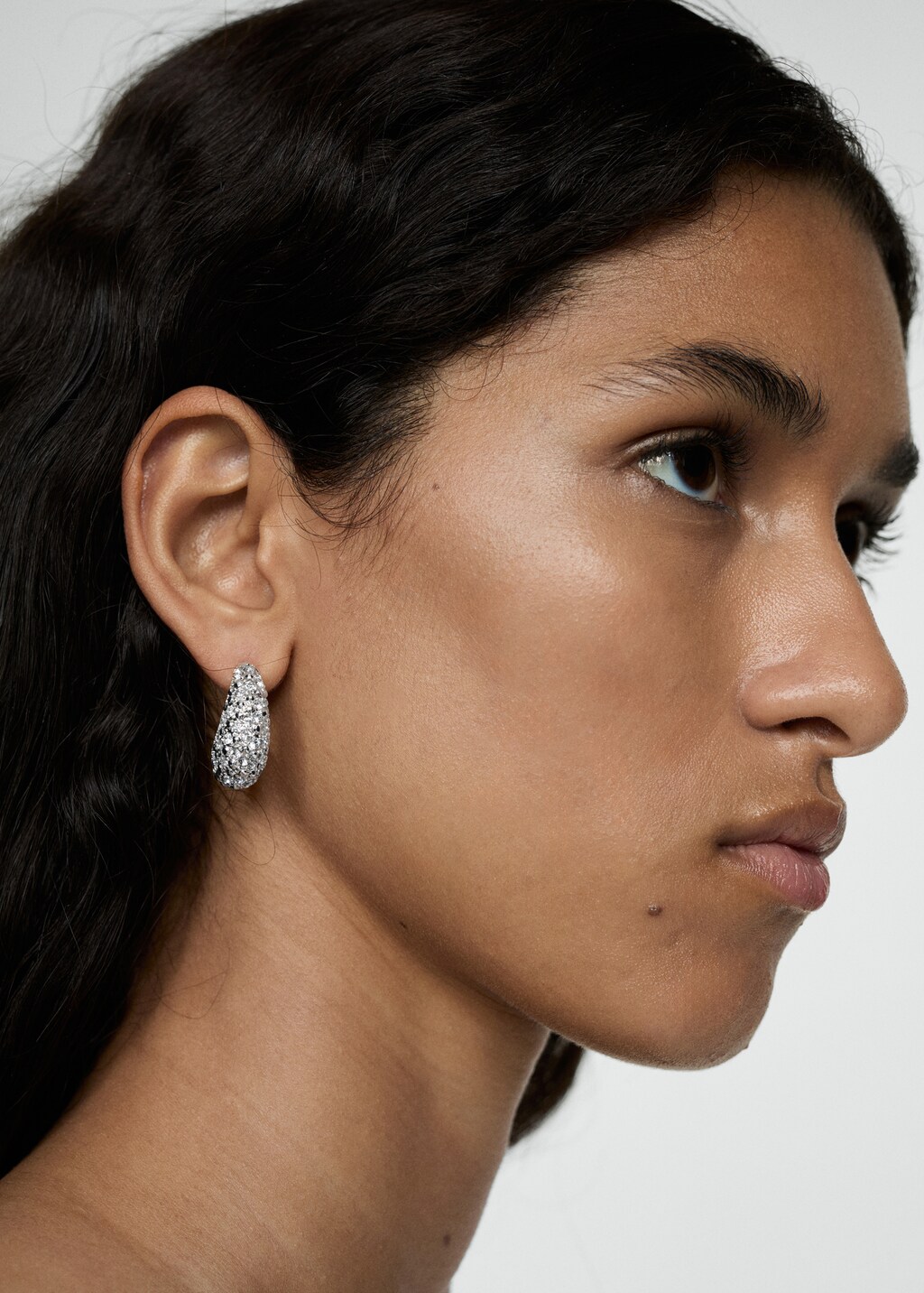 Rhinestone hoop earrings - Women | MANGO USA