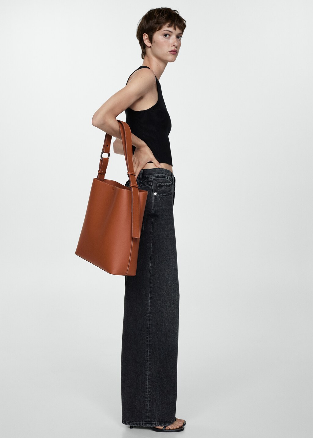 Short handle shopper bag - Women | MANGO Vietnam