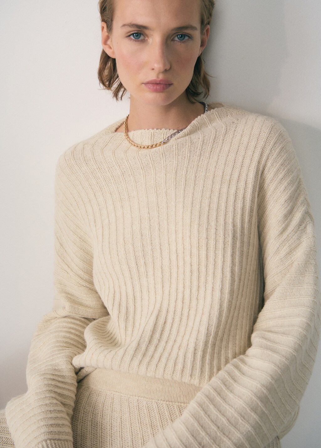 Collier chaîne bicolore - Femme | MANGO France métropolitaine