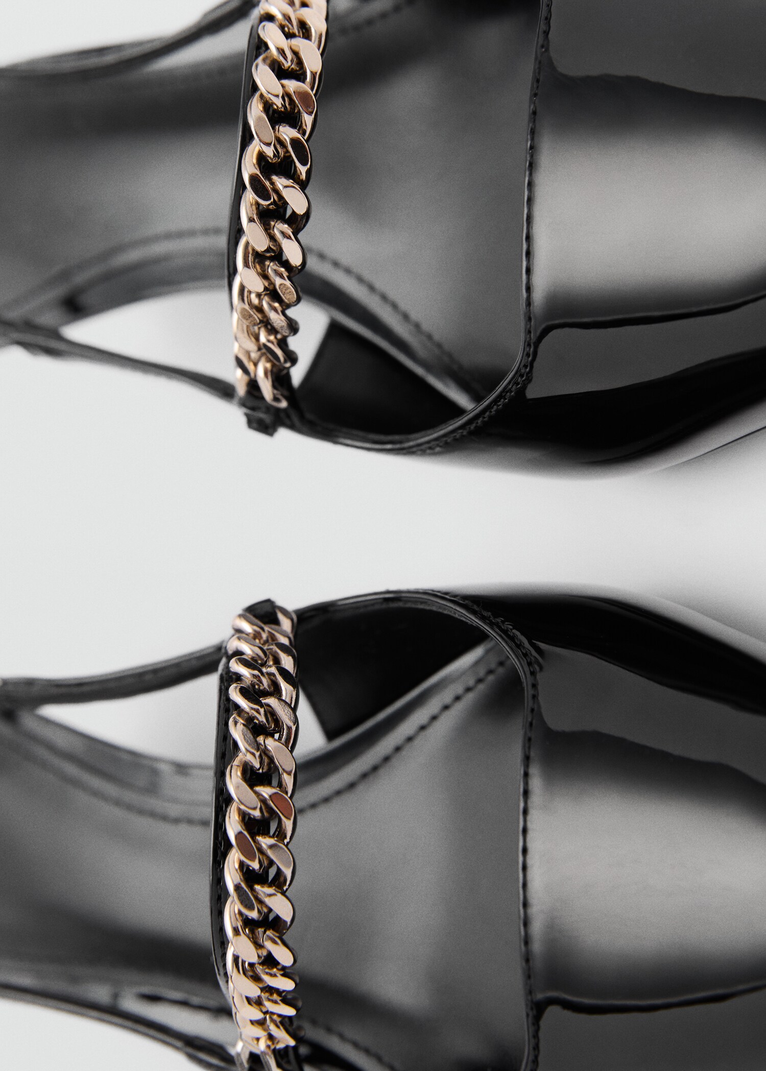 High-heeled shoes with link straps - Women | MANGO USA