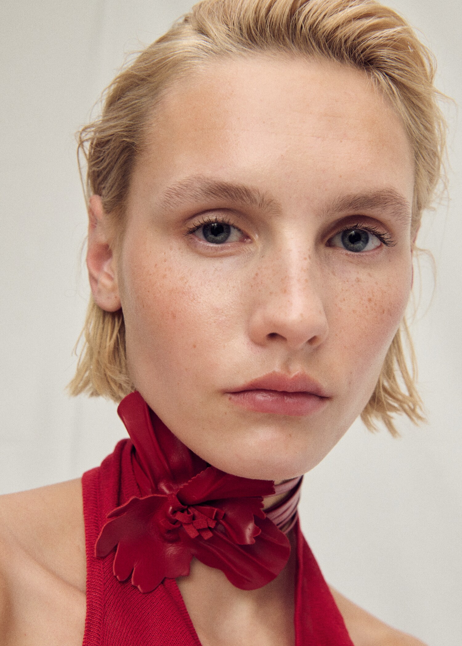 Draped knitted top with open back - Women | MANGO USA