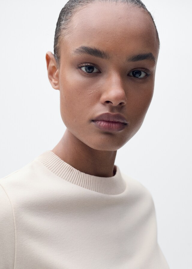 Short-sleeved cotton-blend t-shirt - Women | MANGO USA