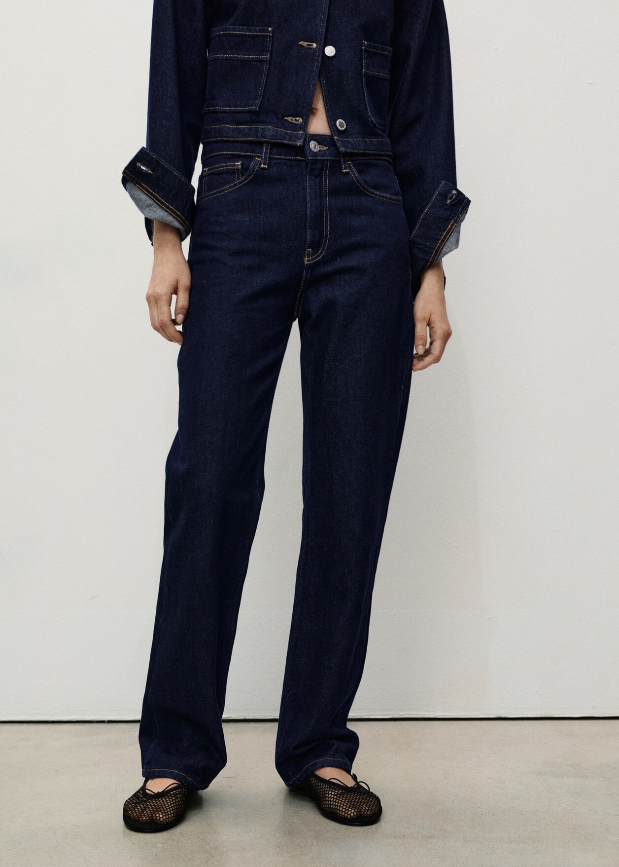 Matilda straight-fit rinse-wash jeans - Women | MANGO USA