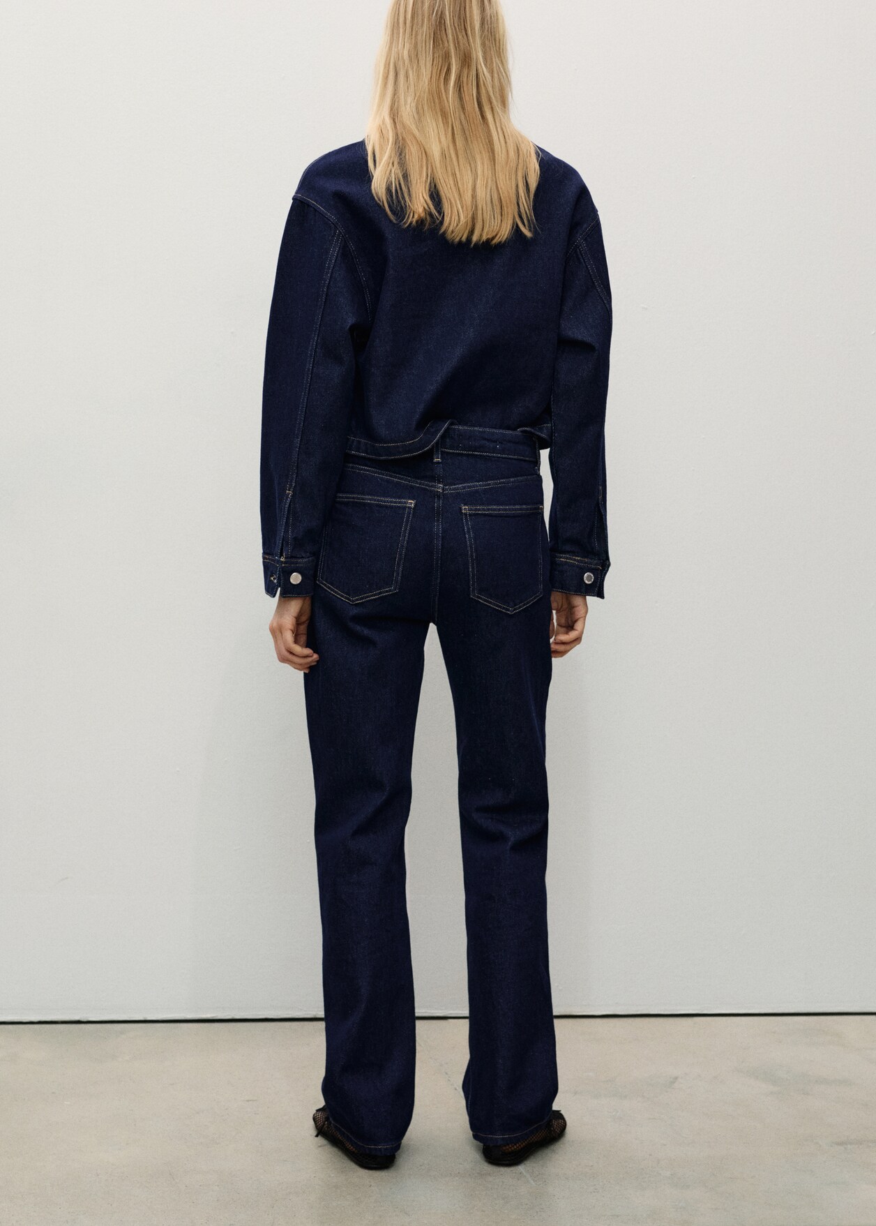 Matilda straight-fit rinse-wash jeans - Women | MANGO USA